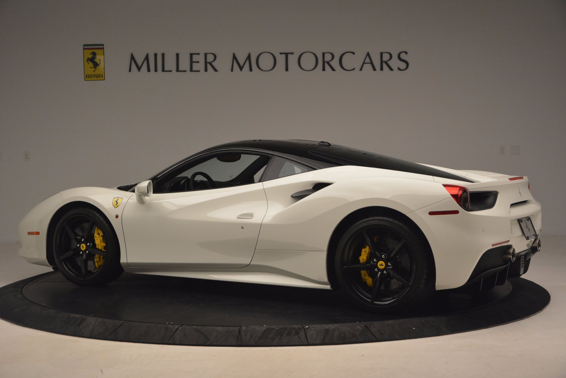 Pre-Owned 2016 Ferrari 488 GTB For Sale (Special Pricing) | Aston ...