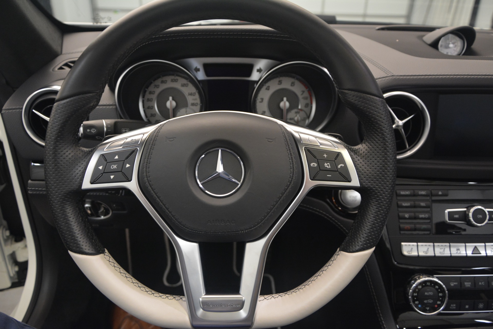 Pre-Owned 2015 Mercedes Benz SL-Class SL 550 For Sale (Special Pricing ...