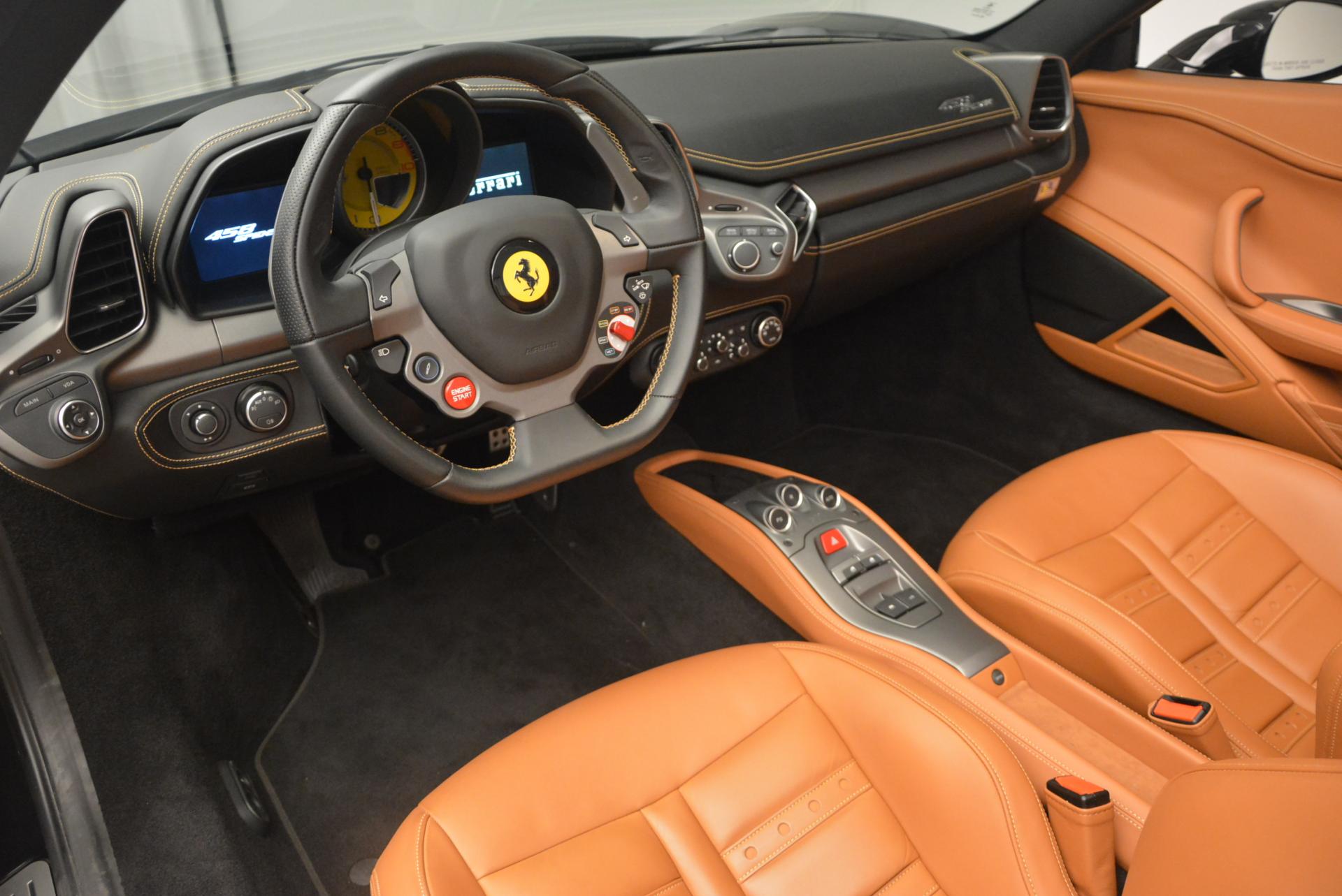 Ferrari 458 Spider Interior