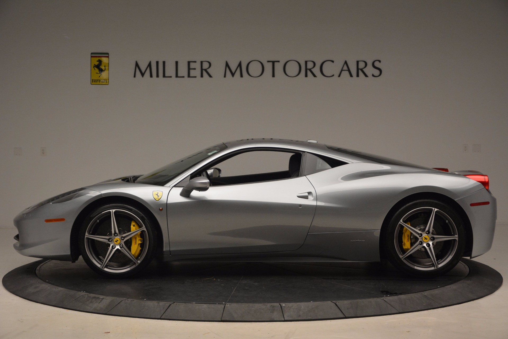 Pre-Owned 2014 Ferrari 458 Italia For Sale (Special Pricing) | Aston ...