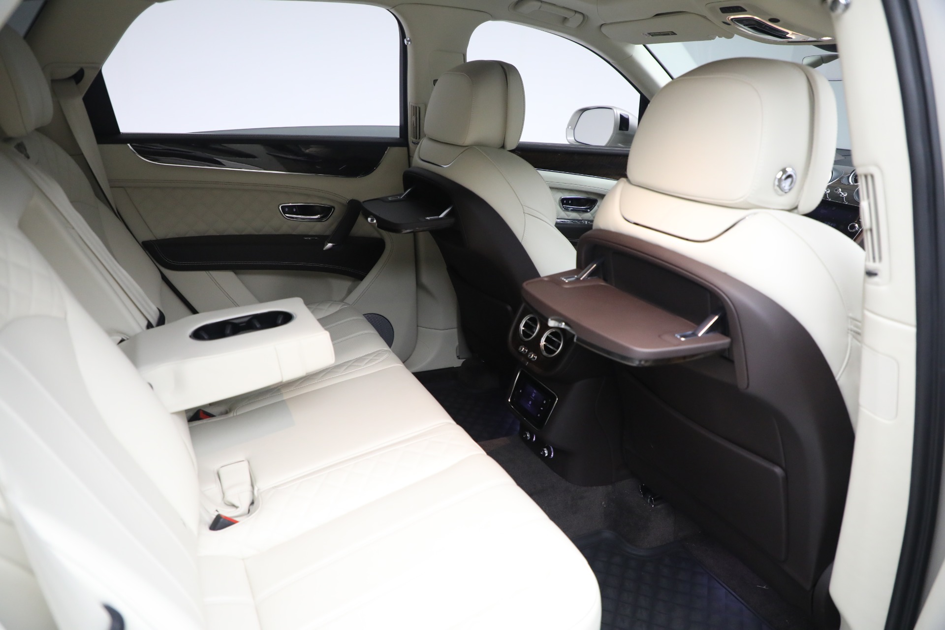 Pre-Owned 2018 Bentley Bentayga Signature Edition For Sale (Special ...
