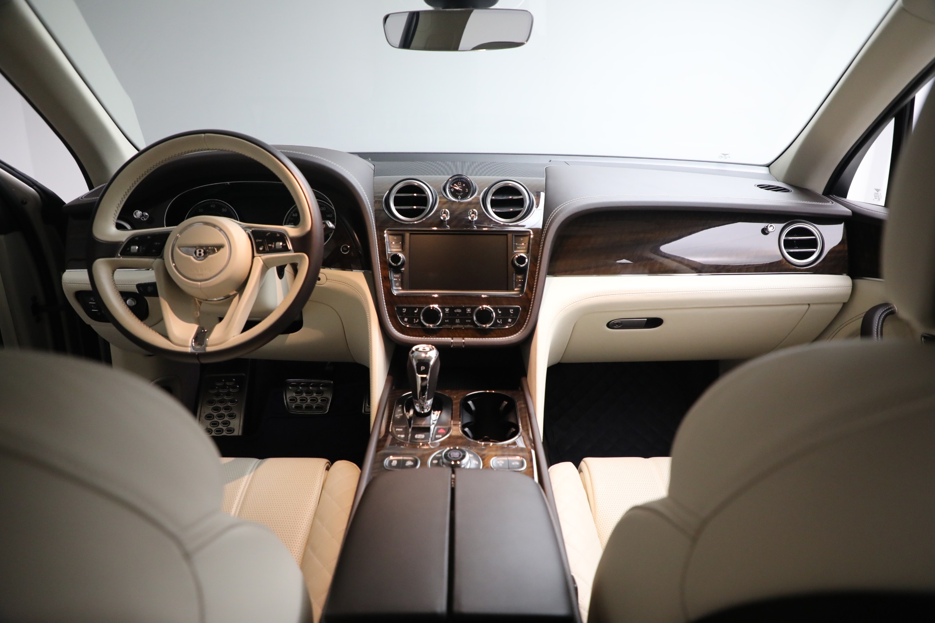 Pre-Owned 2018 Bentley Bentayga Signature Edition For Sale (Special ...