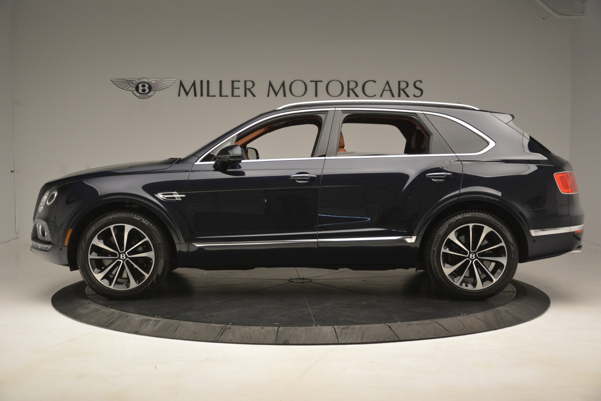 Pre-Owned 2018 Bentley Bentayga Signature For Sale (Special Pricing ...