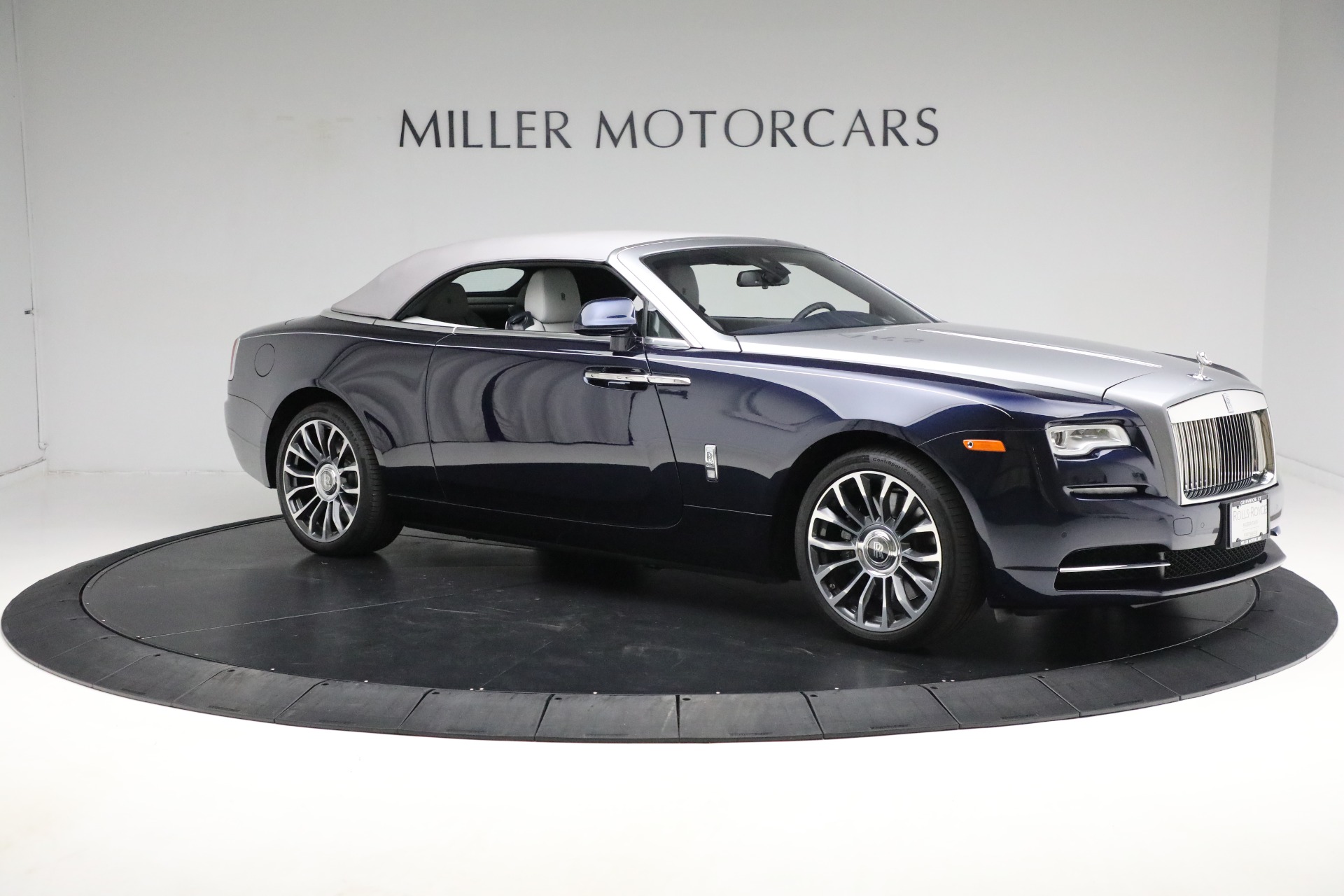 Pre-Owned 2019 Rolls-Royce Dawn For Sale (Special Pricing) | Aston ...