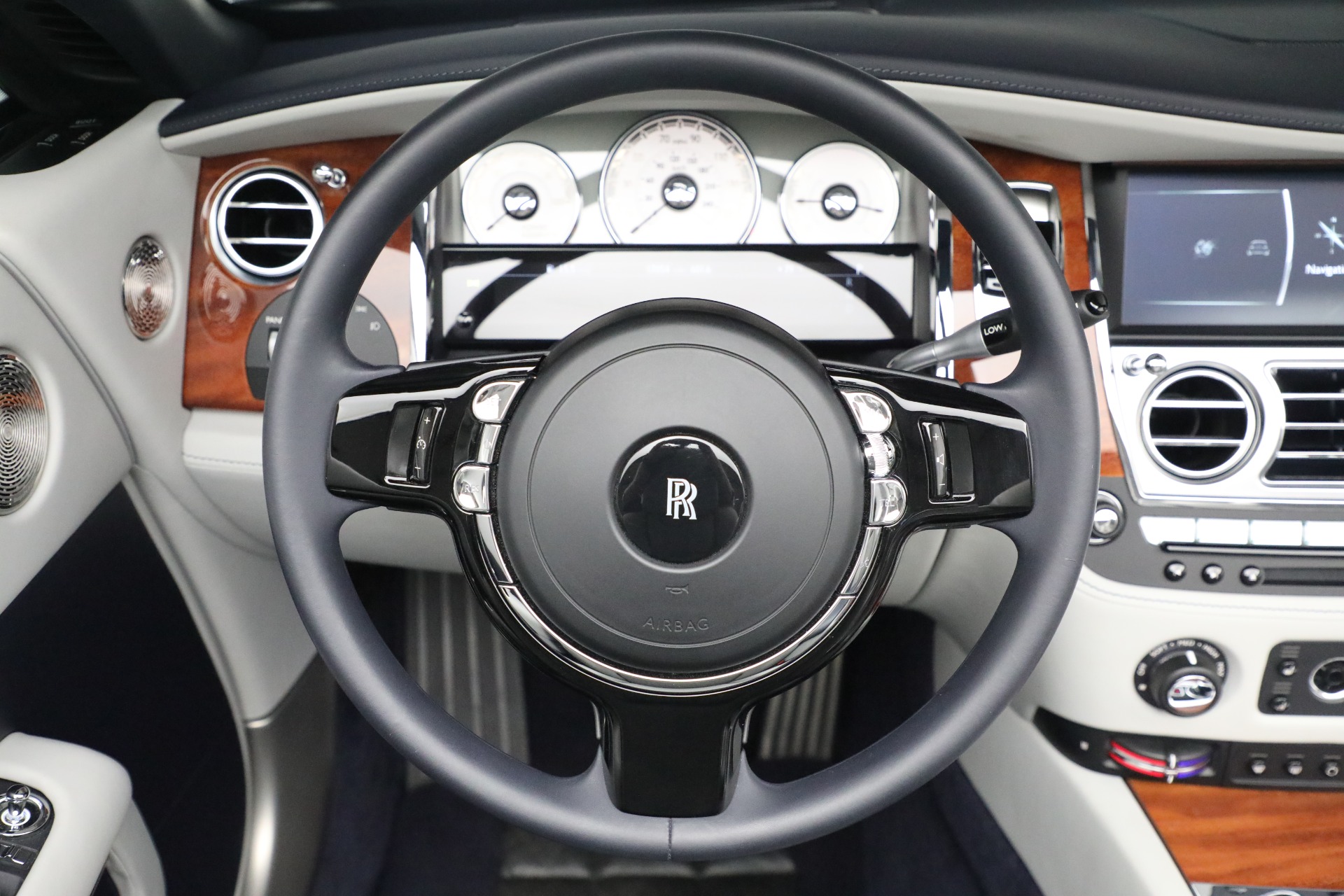 Pre-Owned 2019 Rolls-Royce Dawn For Sale (Special Pricing) | Aston ...