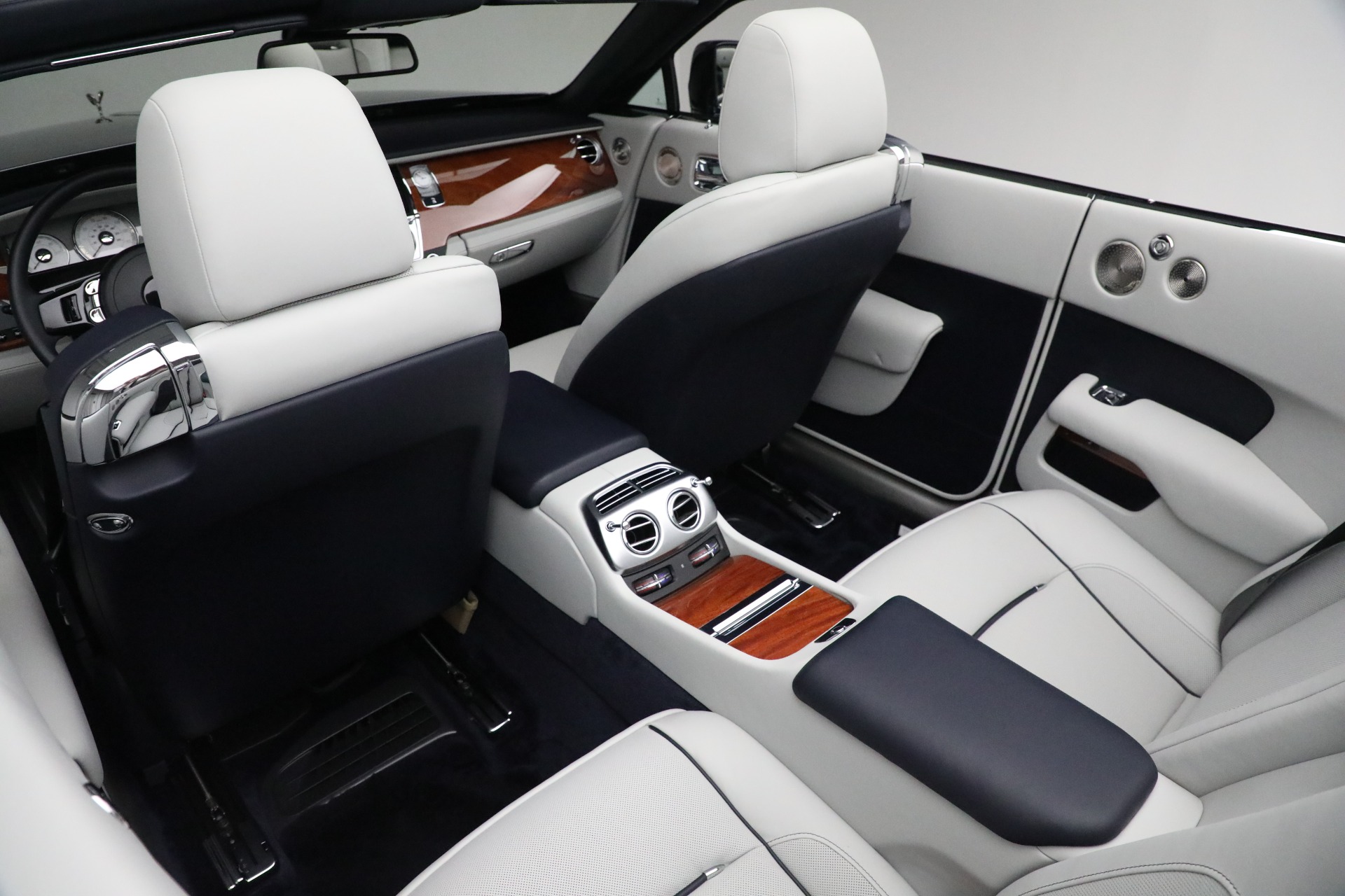 Pre-Owned 2019 Rolls-Royce Dawn For Sale (Special Pricing) | Aston ...