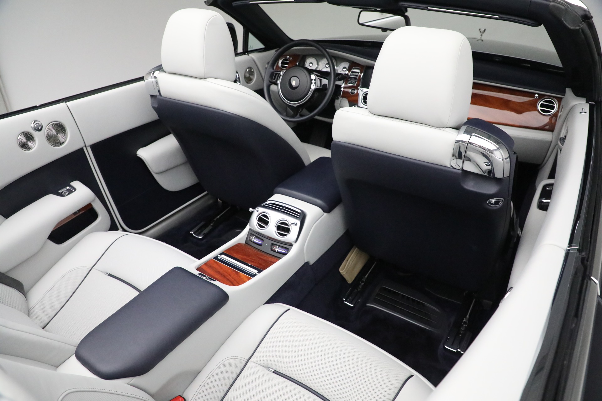 Pre-Owned 2019 Rolls-Royce Dawn For Sale (Special Pricing) | Aston ...