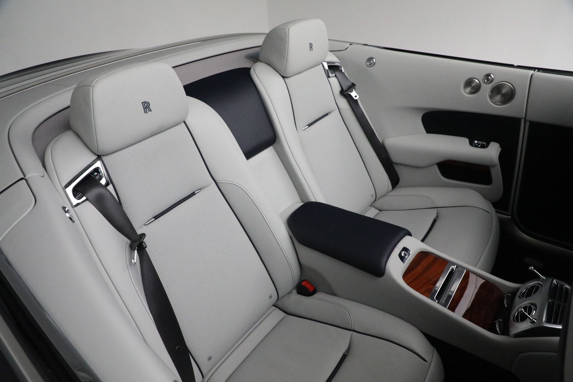 Pre-Owned 2019 Rolls-Royce Dawn For Sale (Special Pricing) | Aston ...