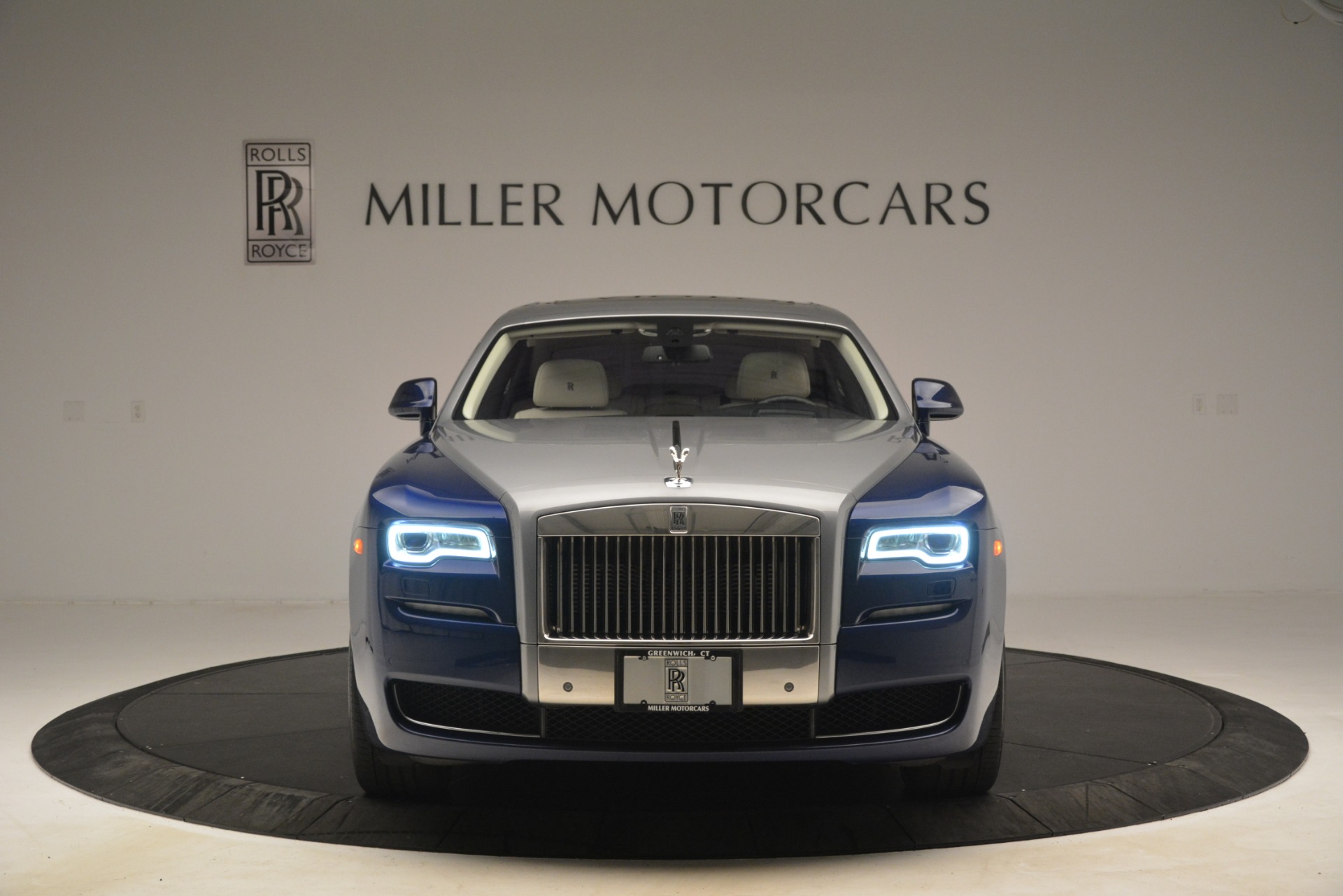 Pre-Owned 2016 Rolls-Royce Ghost For Sale (Special Pricing) | Aston ...
