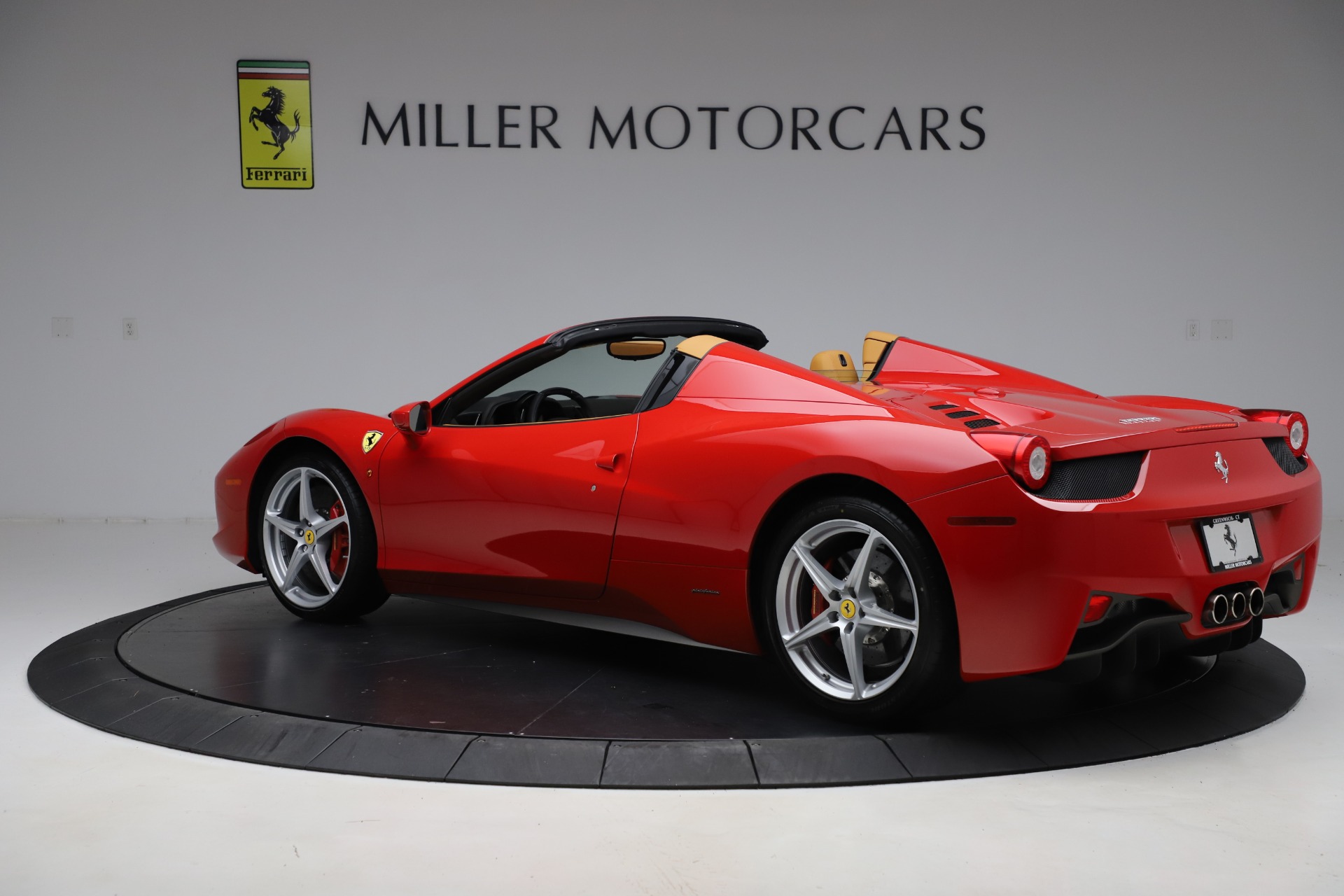 Pre-Owned 2015 Ferrari 458 Spider For Sale (Special Pricing) | Aston ...