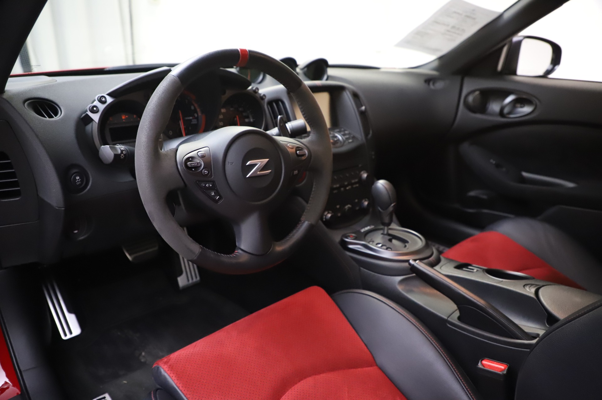 Nissan 370z Nismo Interior