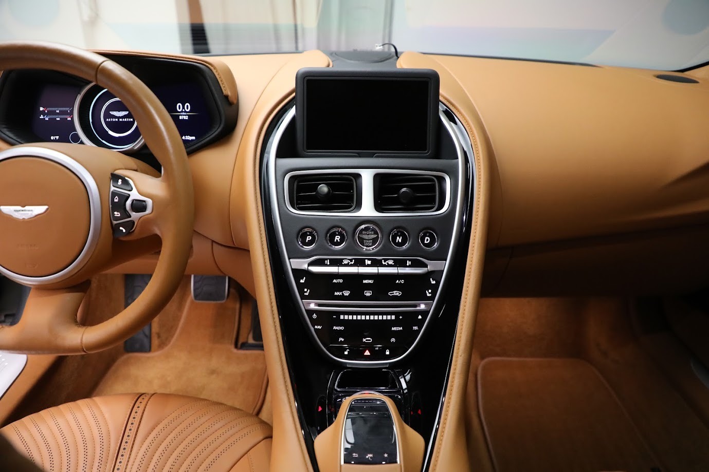 Pre-Owned 2021 Aston Martin DB11 V8 For Sale (Special Pricing) | Aston ...