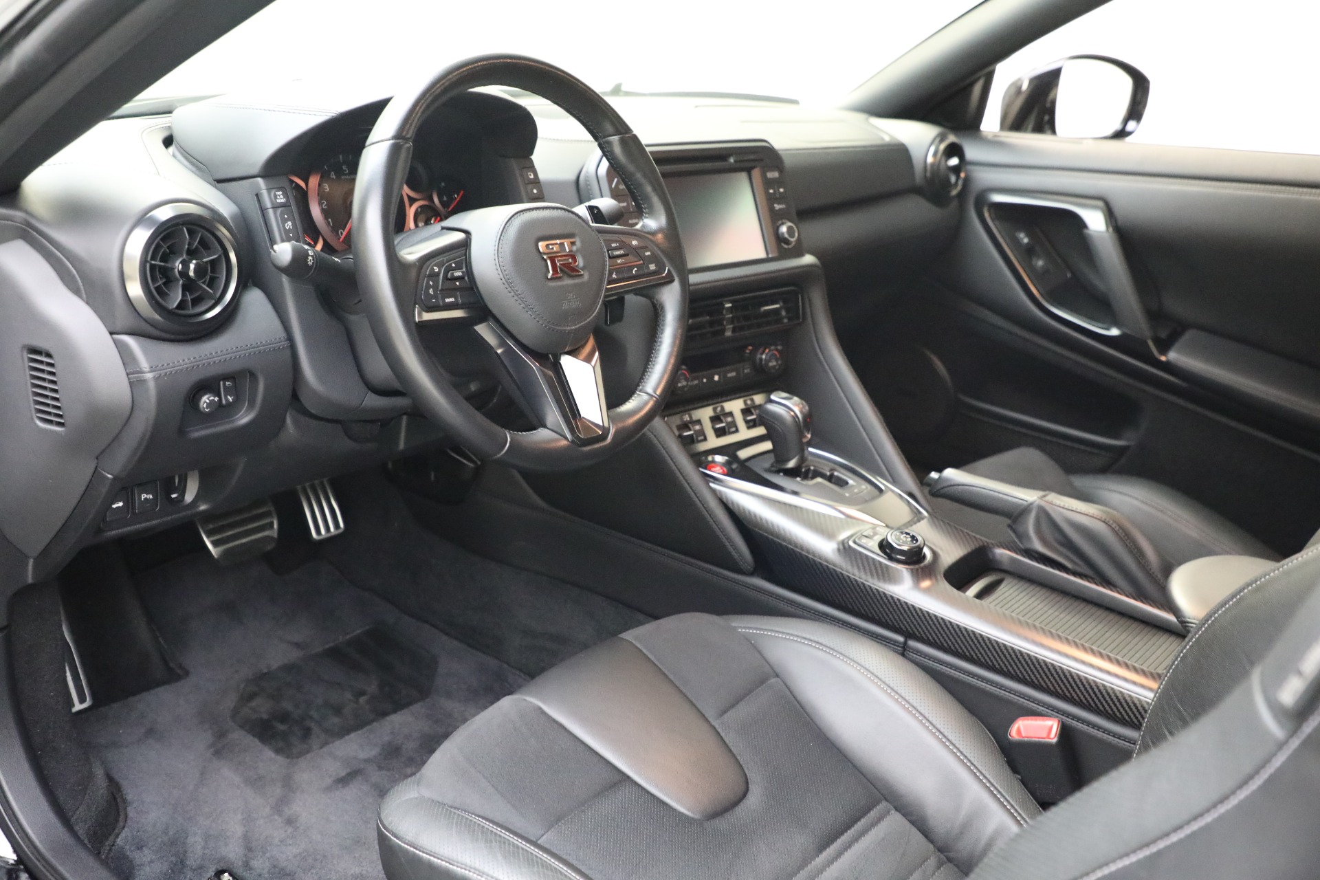 Pre-Owned 2017 Nissan GT-R Premium For Sale (Special Pricing) | Aston ...
