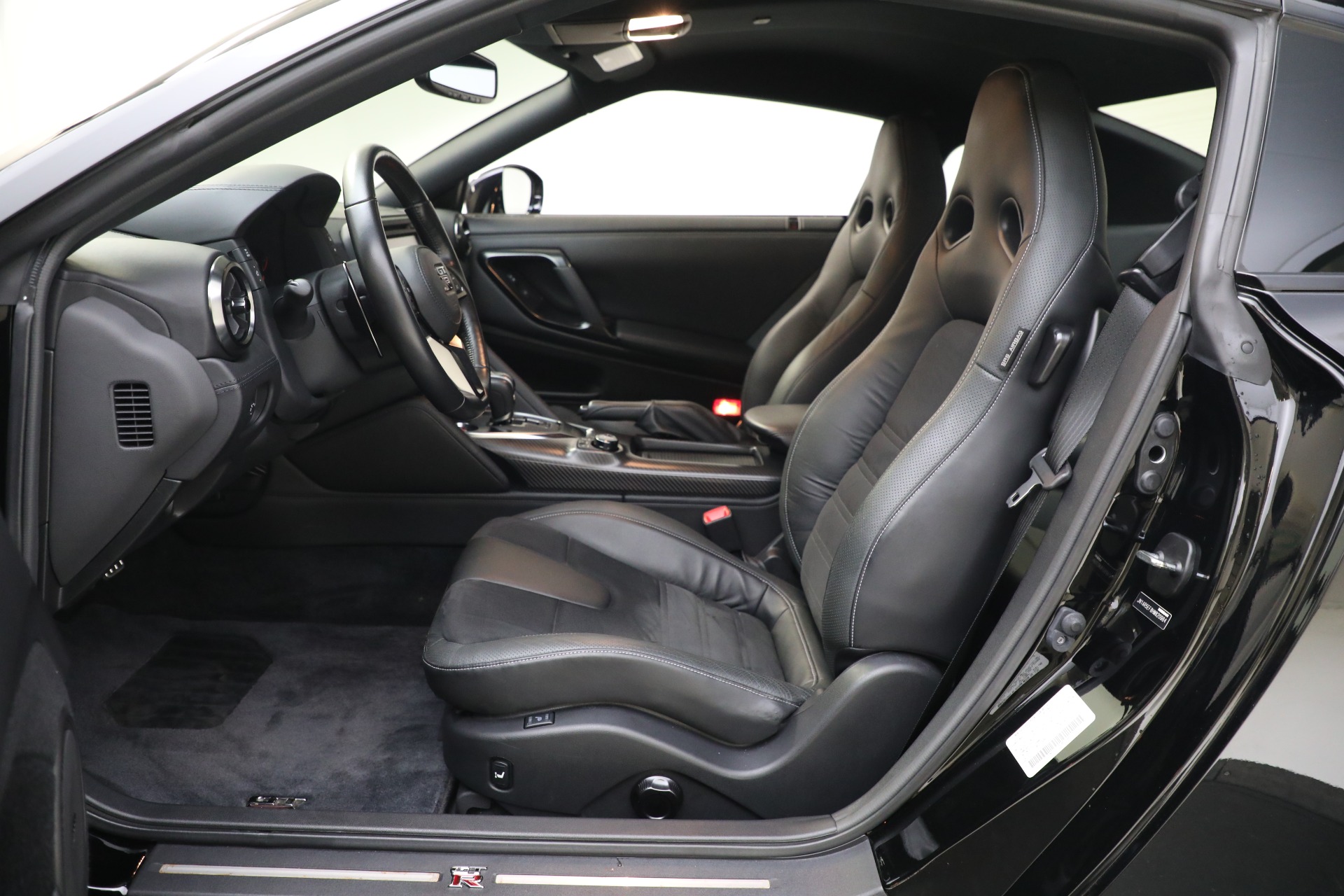 Pre-Owned 2017 Nissan GT-R Premium For Sale (Special Pricing) | Aston ...