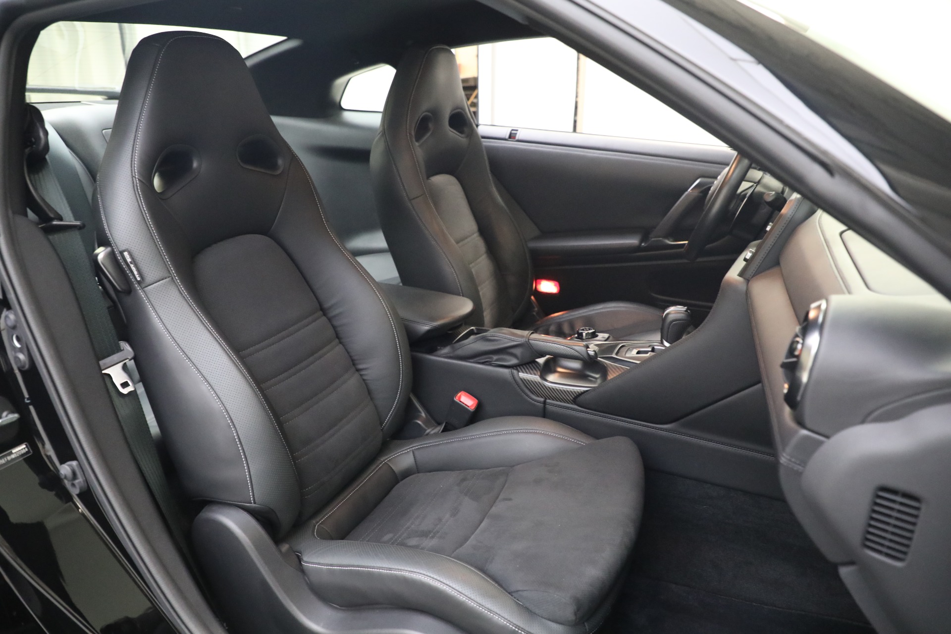 Pre-Owned 2017 Nissan GT-R Premium For Sale (Special Pricing) | Aston ...