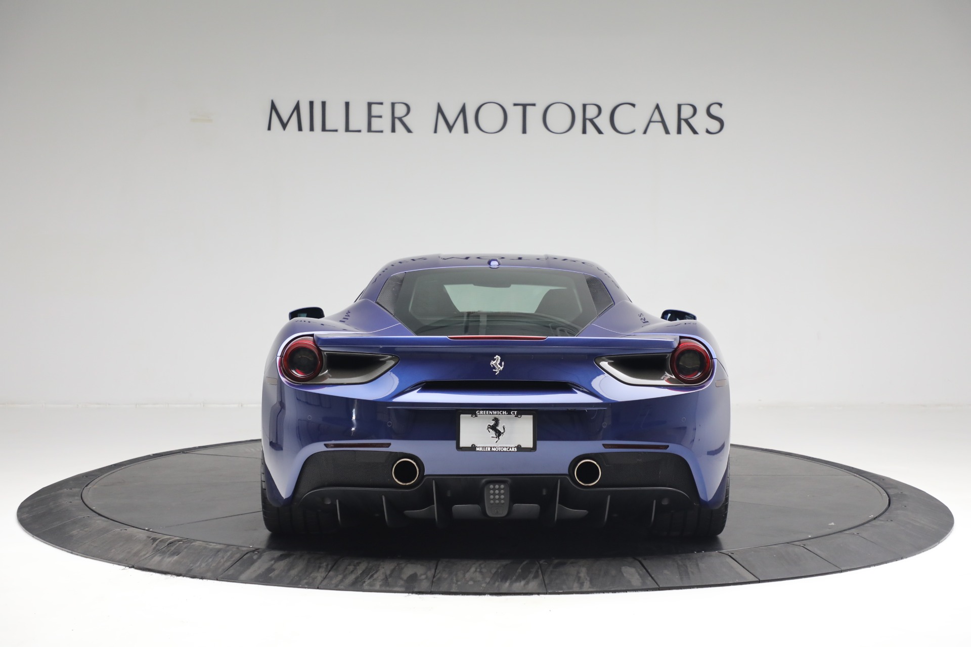 Pre-Owned 2018 Ferrari 488 GTB For Sale (Special Pricing) | Aston ...