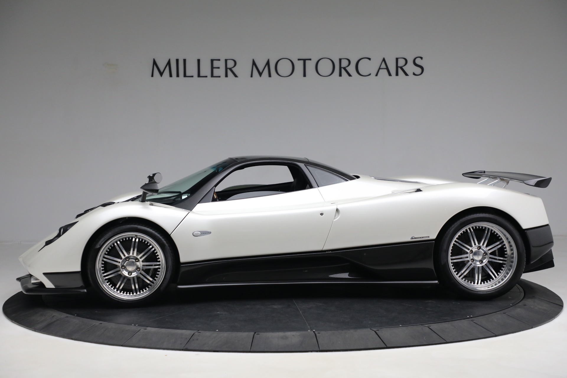 Pagani Zonda F