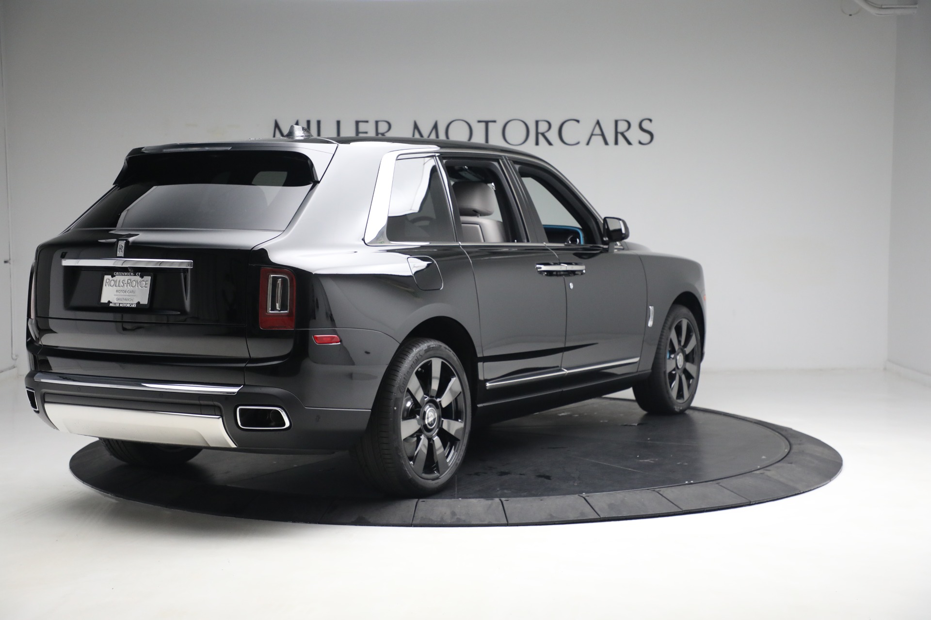 New 2023 Rolls-Royce Cullinan For Sale (Special Pricing) | Aston Martin ...