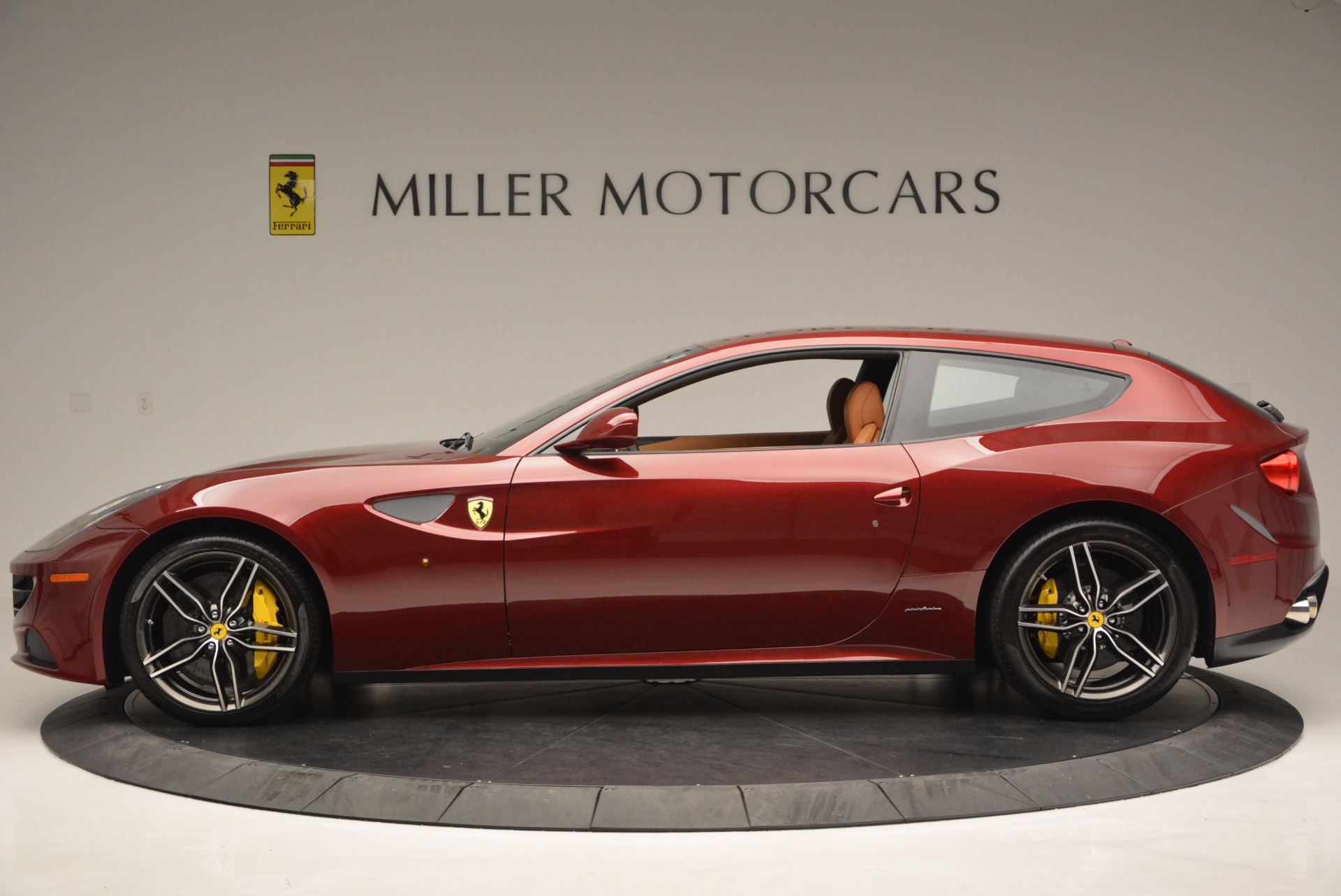 Pre-Owned 2015 Ferrari FF For Sale (Special Pricing) | Aston Martin of ...