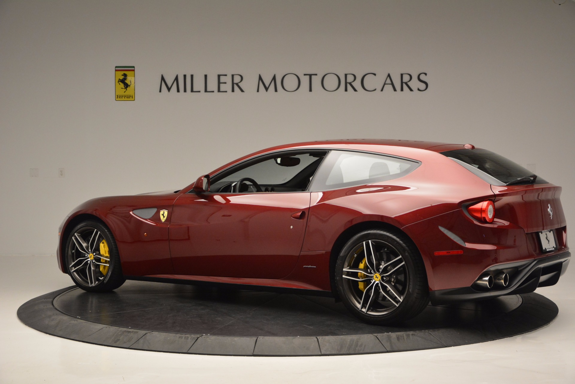 Pre-Owned 2015 Ferrari FF For Sale (Special Pricing) | Aston Martin of ...