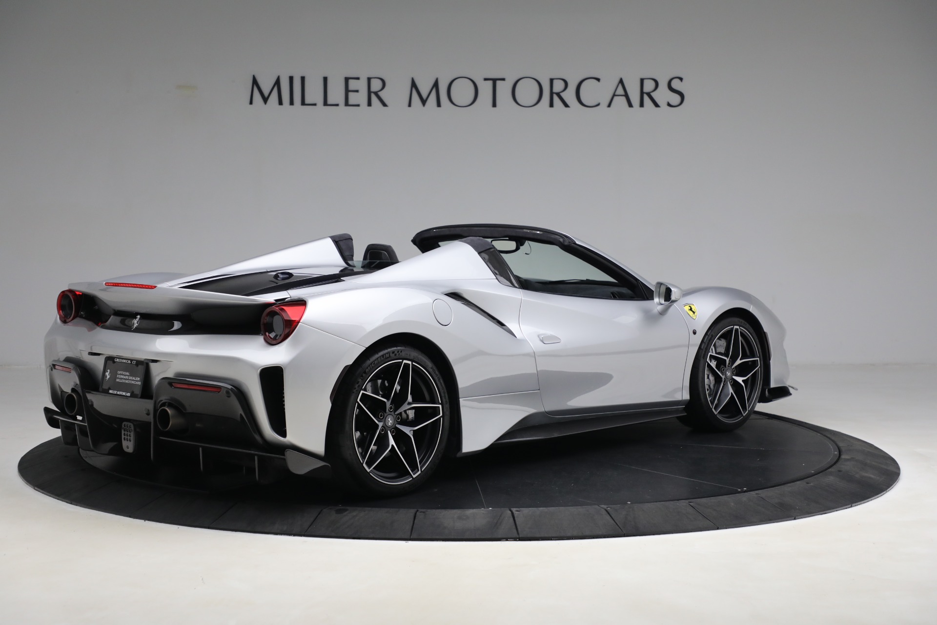 Pre-Owned 2020 Ferrari 488 Pista Spider For Sale (Special Pricing ...
