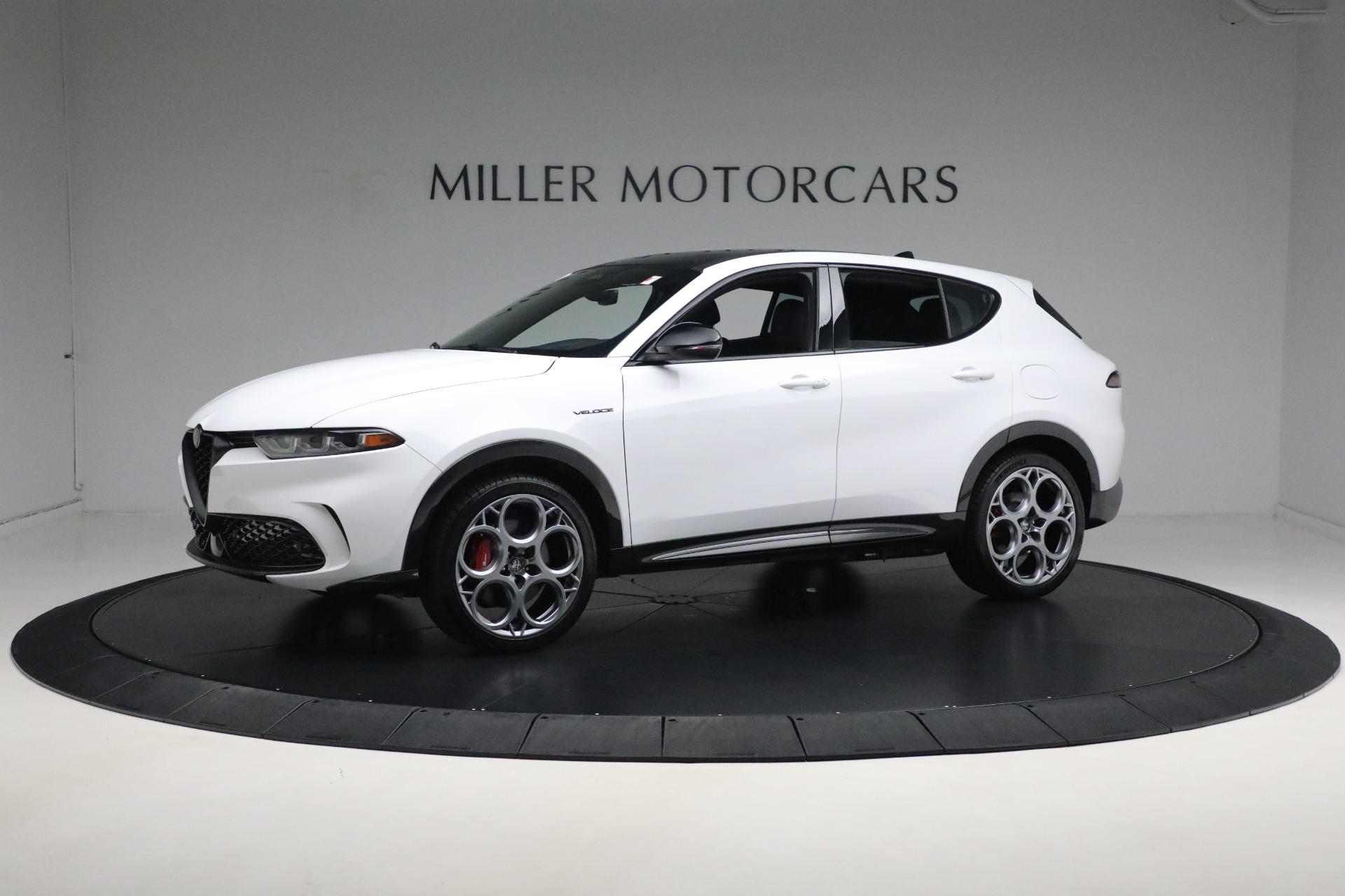 New 2024 Alfa Romeo Tonale Veloce For Sale (Special Pricing) | Aston ...