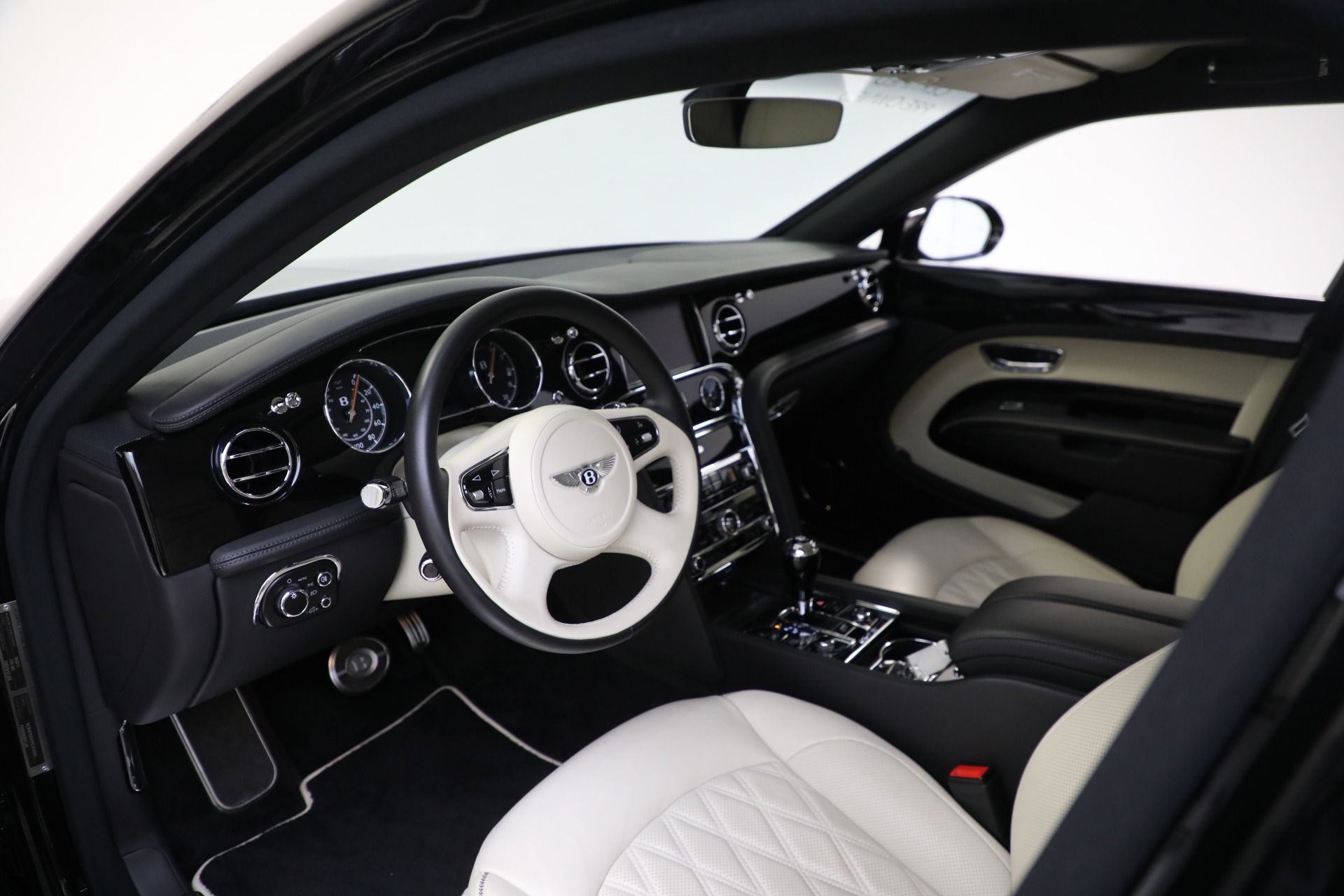 Pre-Owned 2017 Bentley Mulsanne Extended Wheelbase For Sale (Special ...