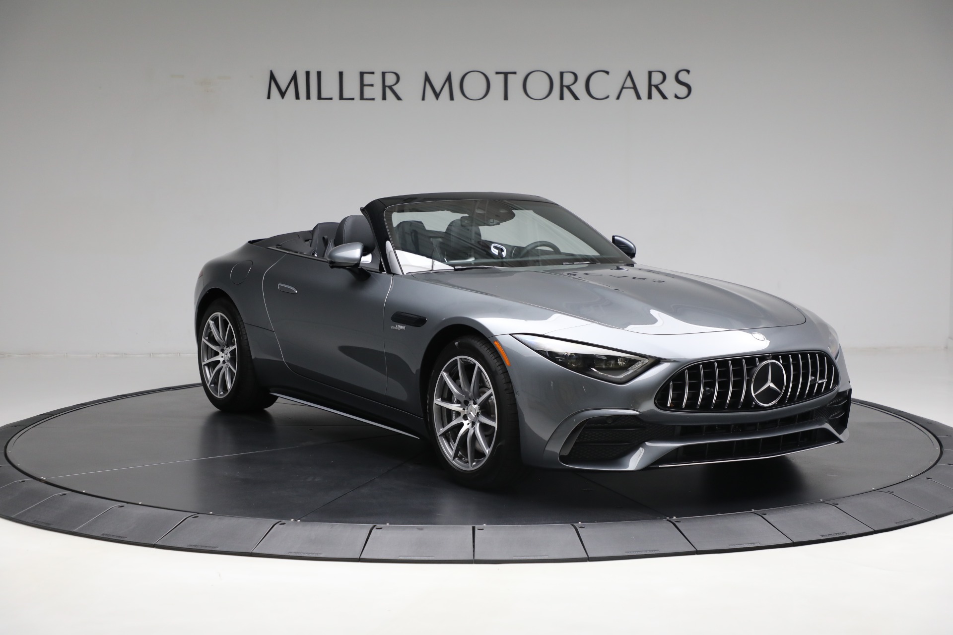Pre-Owned 2023 Mercedes-Benz SL-Class AMG SL 43 For Sale (Special ...