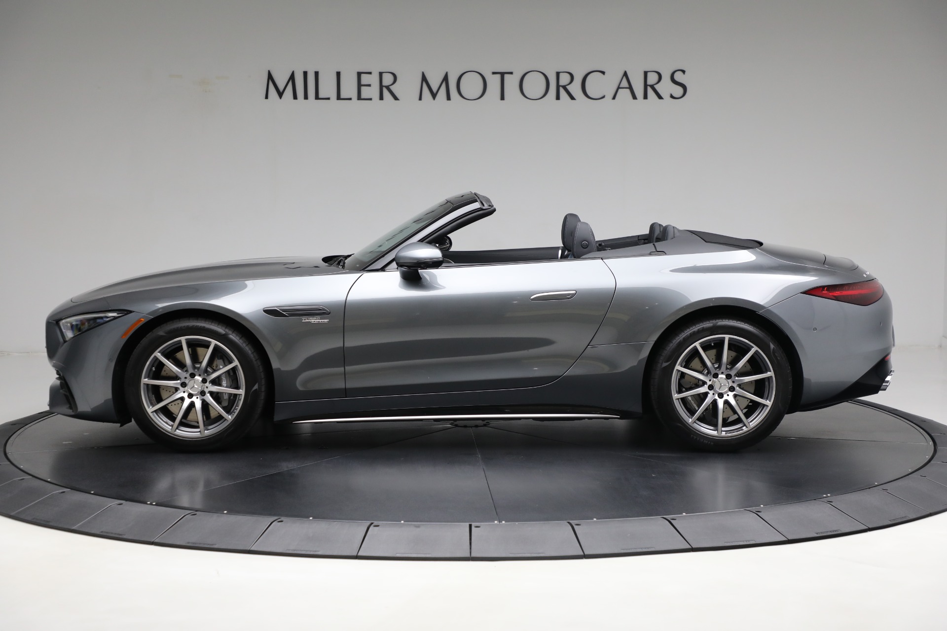 Pre-Owned 2023 Mercedes-Benz SL-Class AMG SL 43 For Sale (Special ...