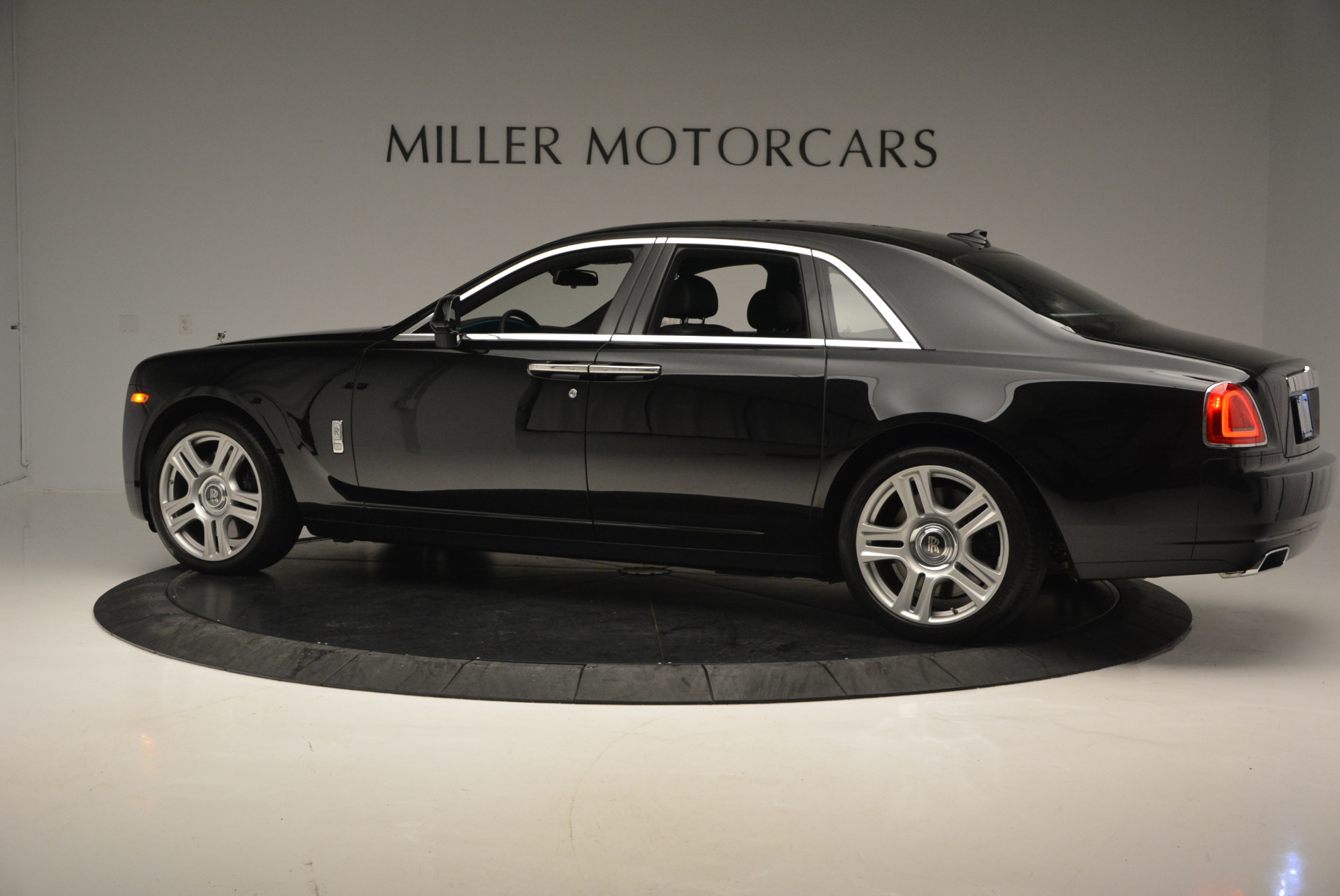 Pre-Owned 2016 Rolls-Royce Ghost Series II For Sale (Special Pricing ...