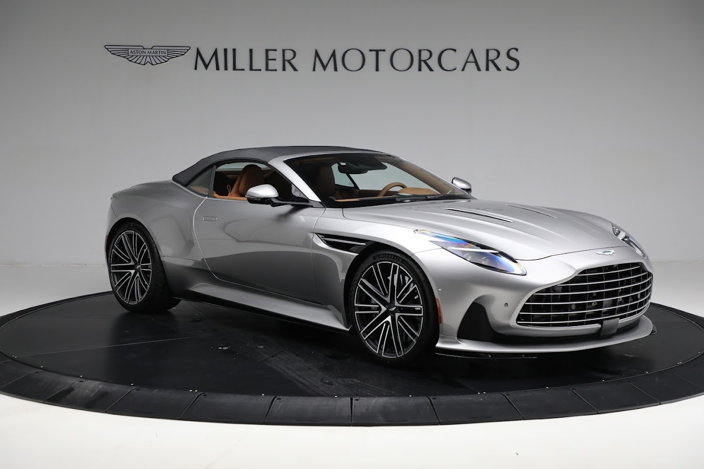 New 2024 Aston Martin DB12 Volante For Sale (Special Pricing) | Aston ...