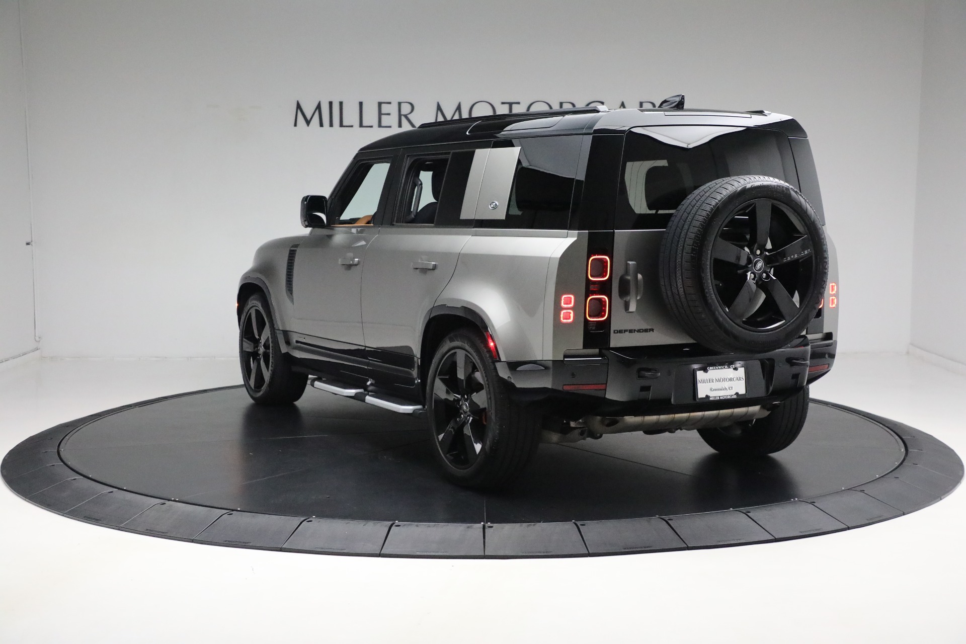 Pre-Owned 2022 Land Rover Defender 110 X For Sale (Special Pricing ...