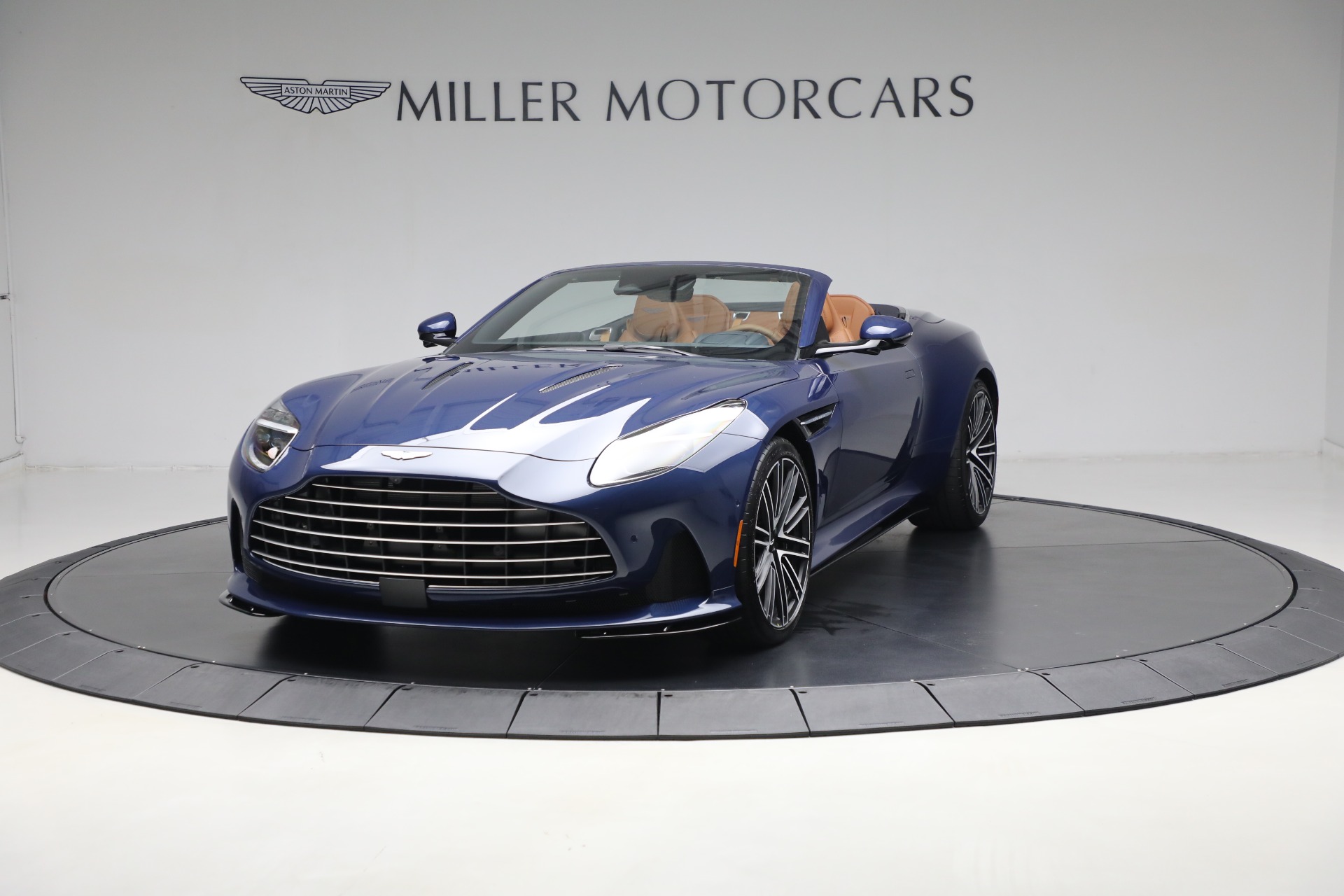New 2025 Aston Martin DB12 Volante For Sale (Special Pricing) | Aston Martin of Greenwich Stock ...