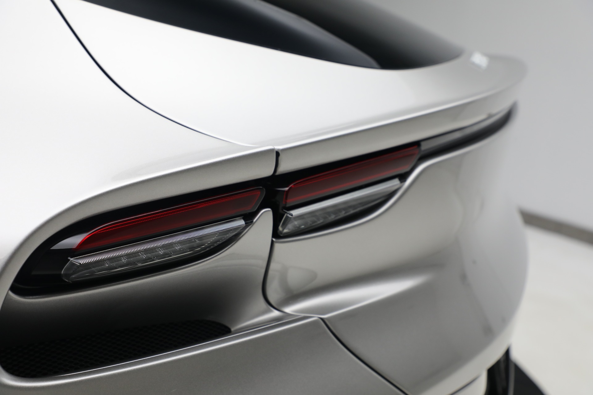 Pre-Owned 2024 Ferrari Purosangue For Sale (Special Pricing) | Aston ...