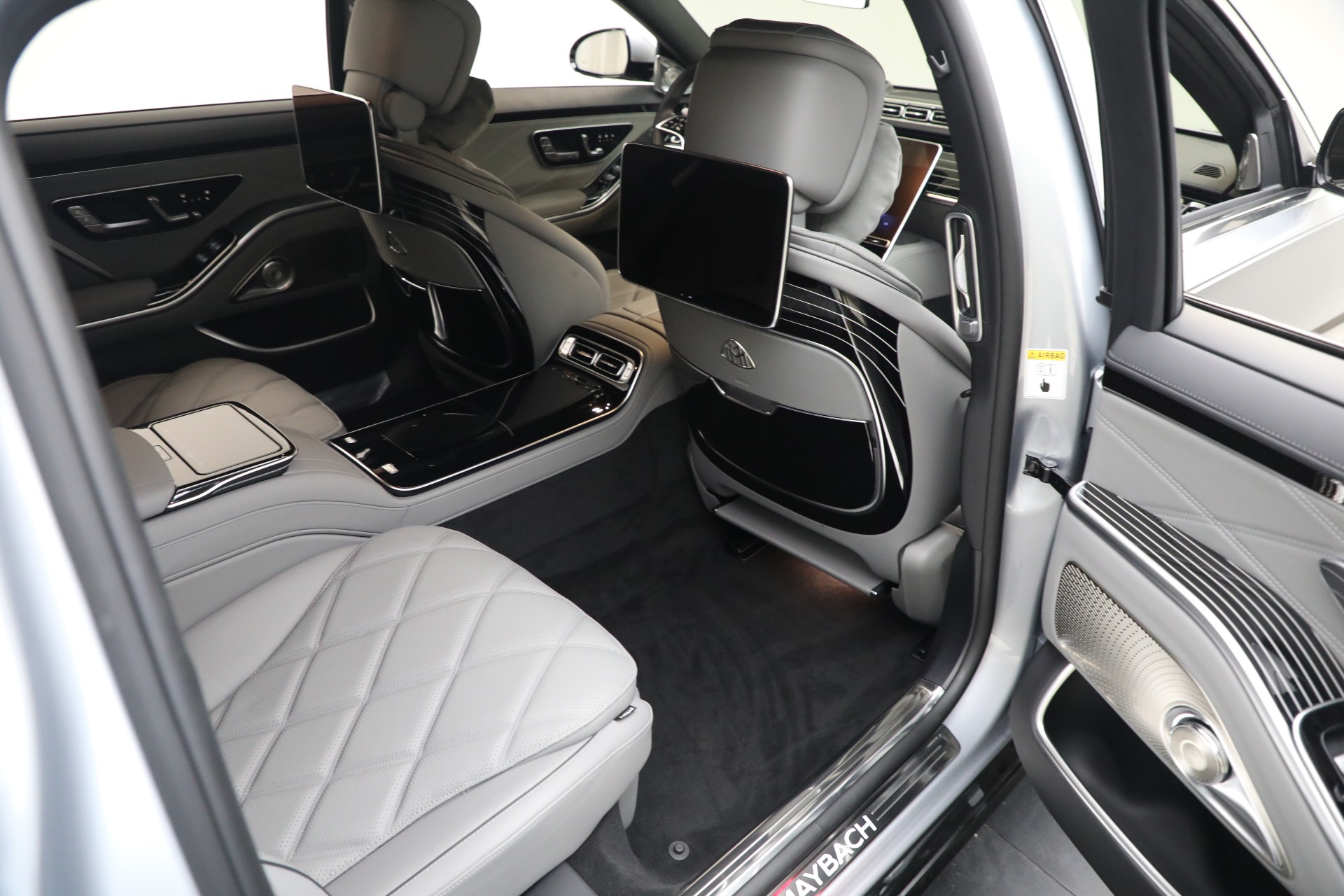 Pre-Owned 2024 Mercedes-Benz S-Class Mercedes-Maybach S 580 4MATIC For ...