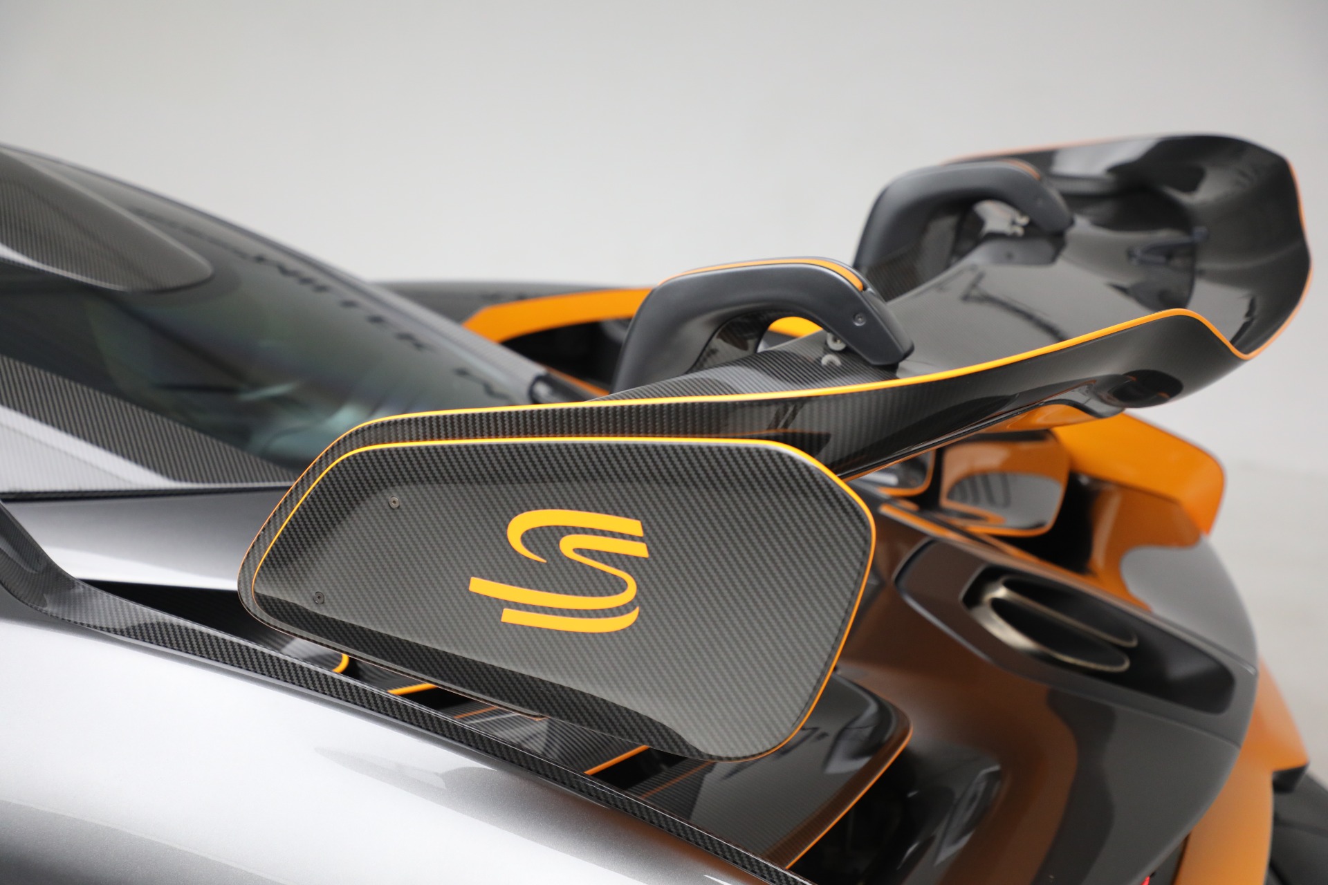 Pre-Owned 2019 McLaren Senna For Sale (Special Pricing) | Miller ...