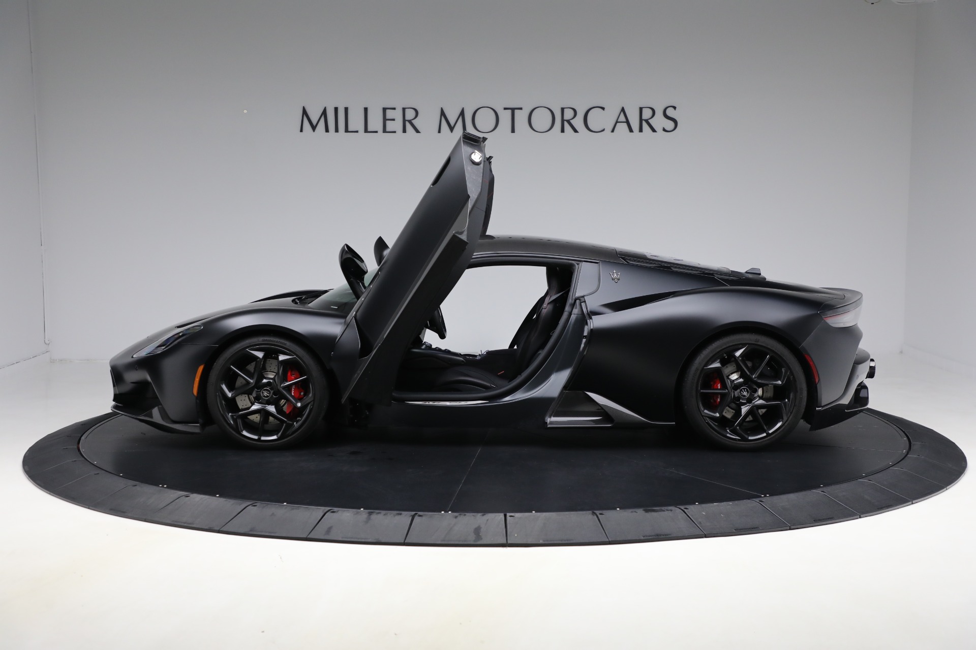 Pre-Owned 2022 Maserati MC20 For Sale (Special Pricing) | Aston Martin ...