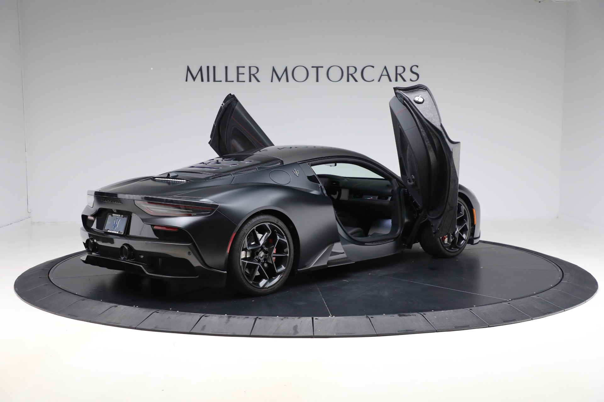 Pre-Owned 2022 Maserati MC20 For Sale (Special Pricing) | Aston Martin ...