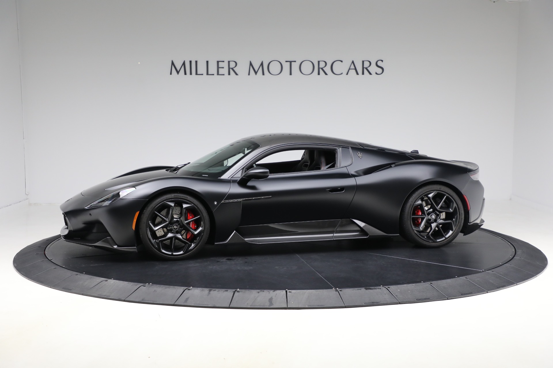 Pre-Owned 2022 Maserati MC20 For Sale (Special Pricing) | Aston Martin ...