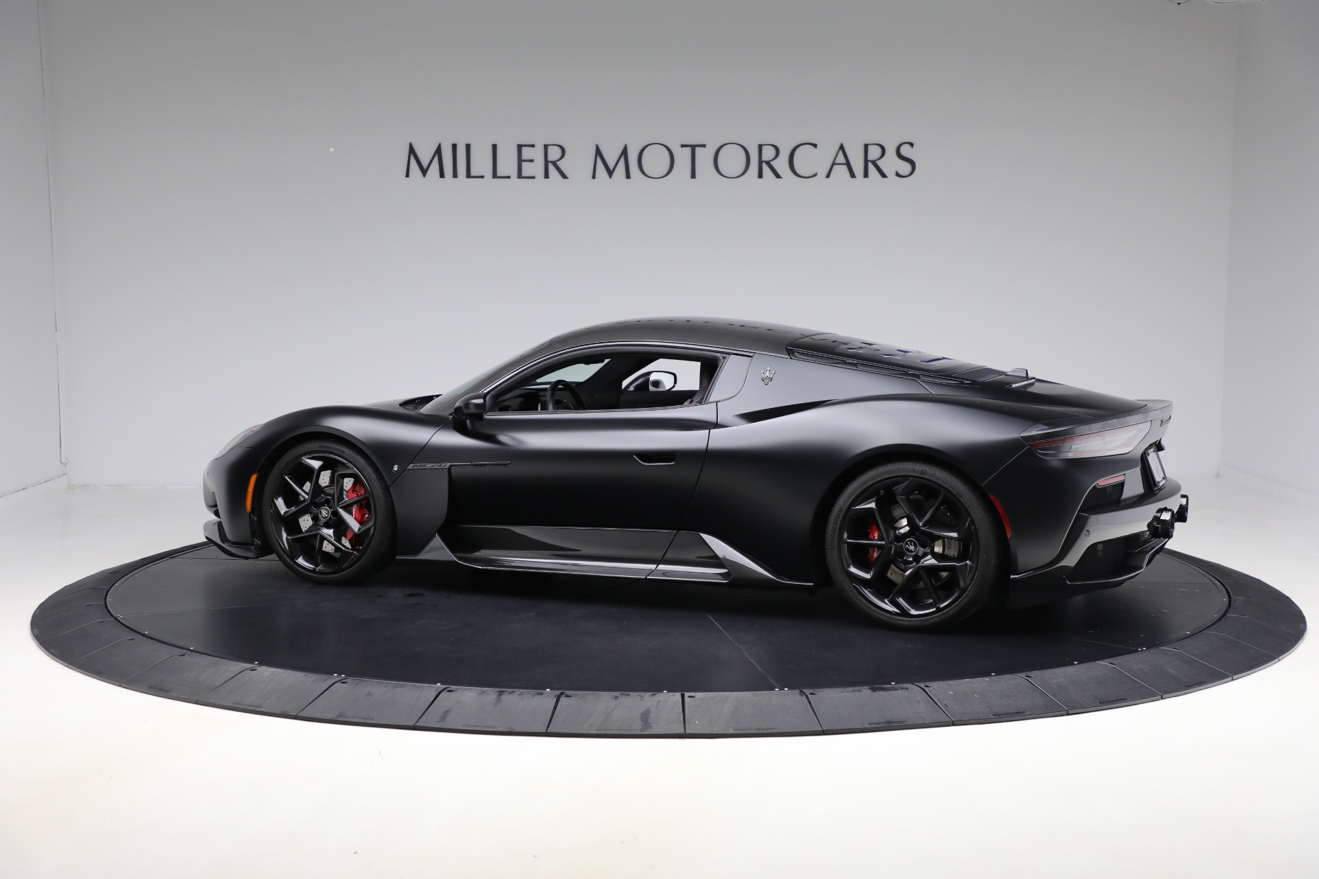 Pre-Owned 2022 Maserati MC20 For Sale (Special Pricing) | Aston Martin ...