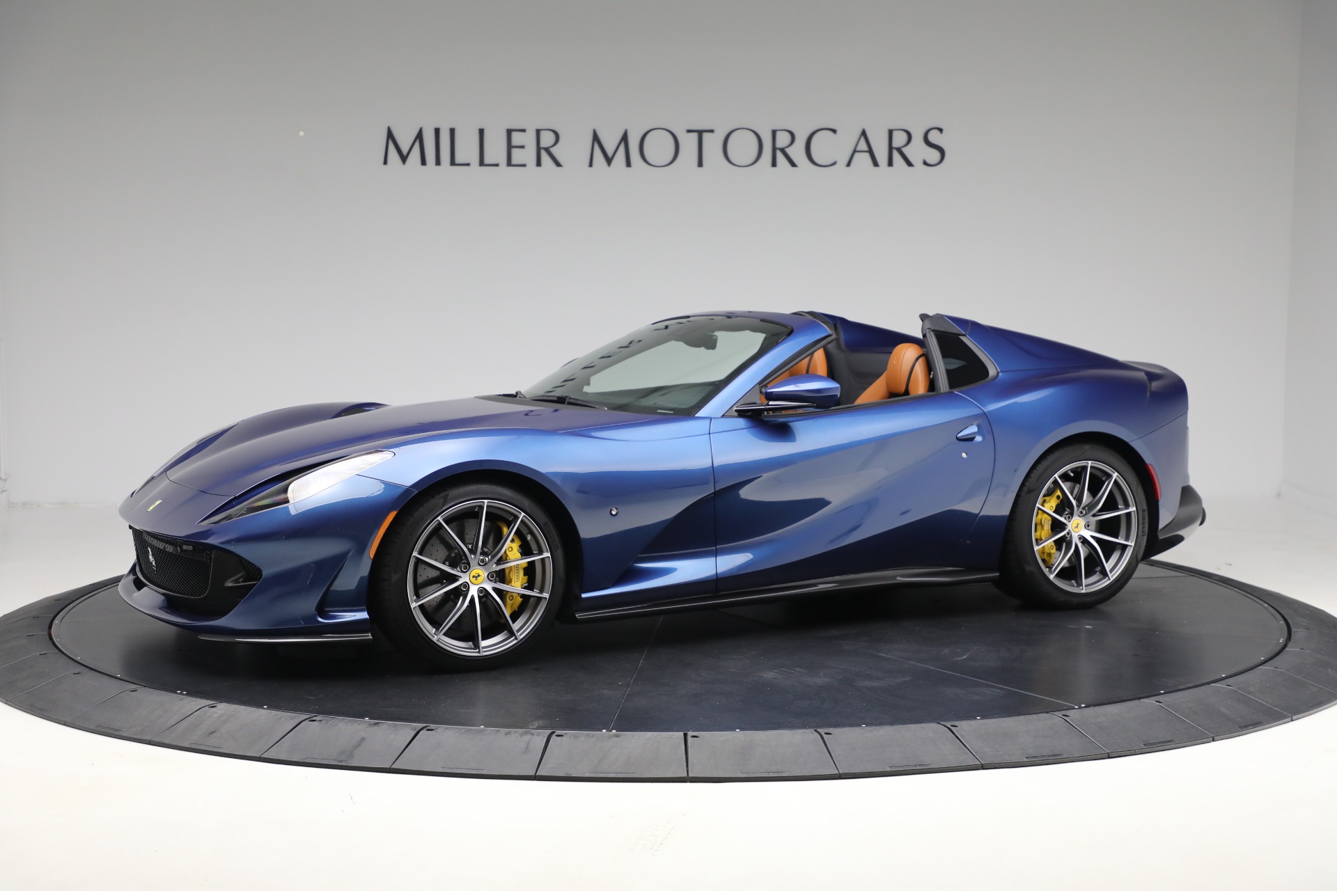 Pre-Owned 2021 Ferrari 812 GTS For Sale (Special Pricing) | Aston ...