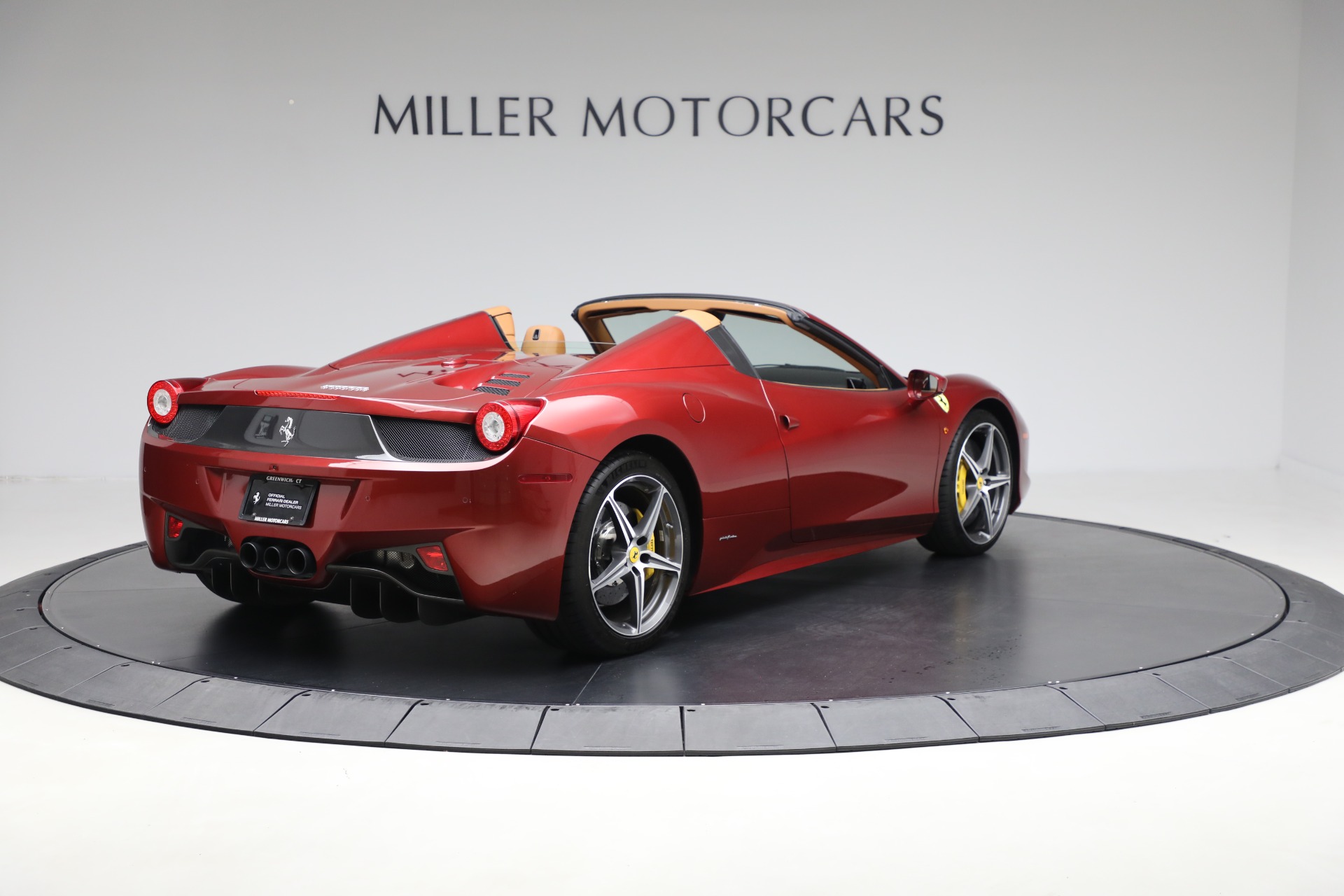 Pre-Owned 2014 Ferrari 458 Spider For Sale (Special Pricing) | Aston ...