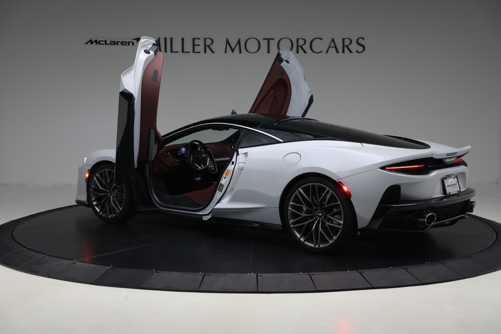 Pre-Owned 2023 McLaren GT Luxe For Sale ($185,900) | Aston Martin of ...