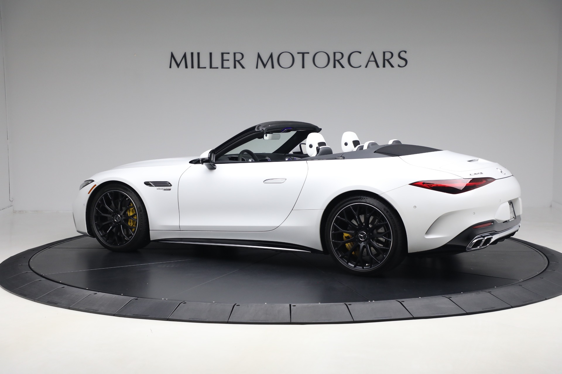 Pre-Owned 2023 Mercedes-Benz SL-Class AMG SL 63 For Sale (Special ...