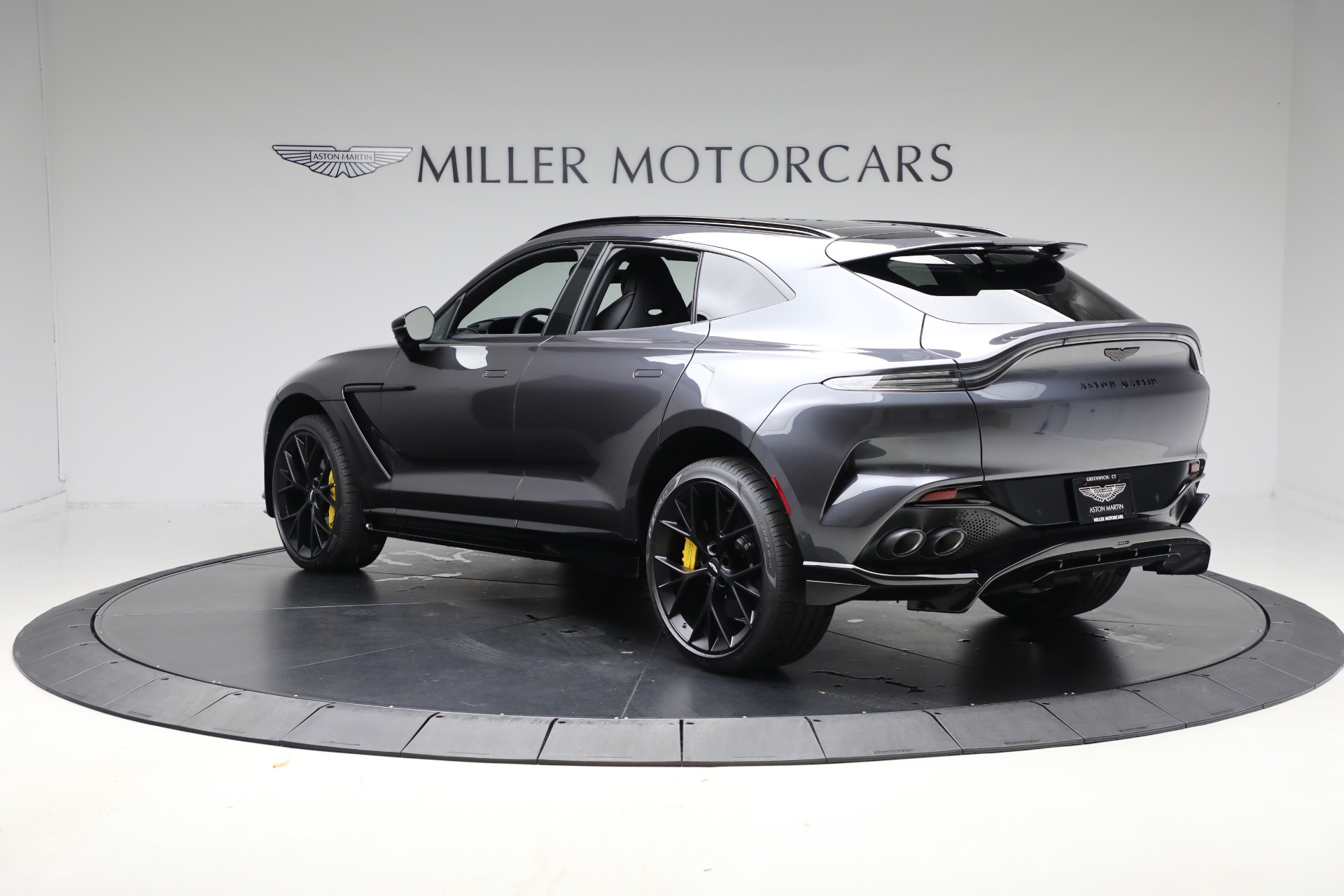 New 2026 Aston Martin DBX 707 For Sale (Special Pricing) | Miller ...