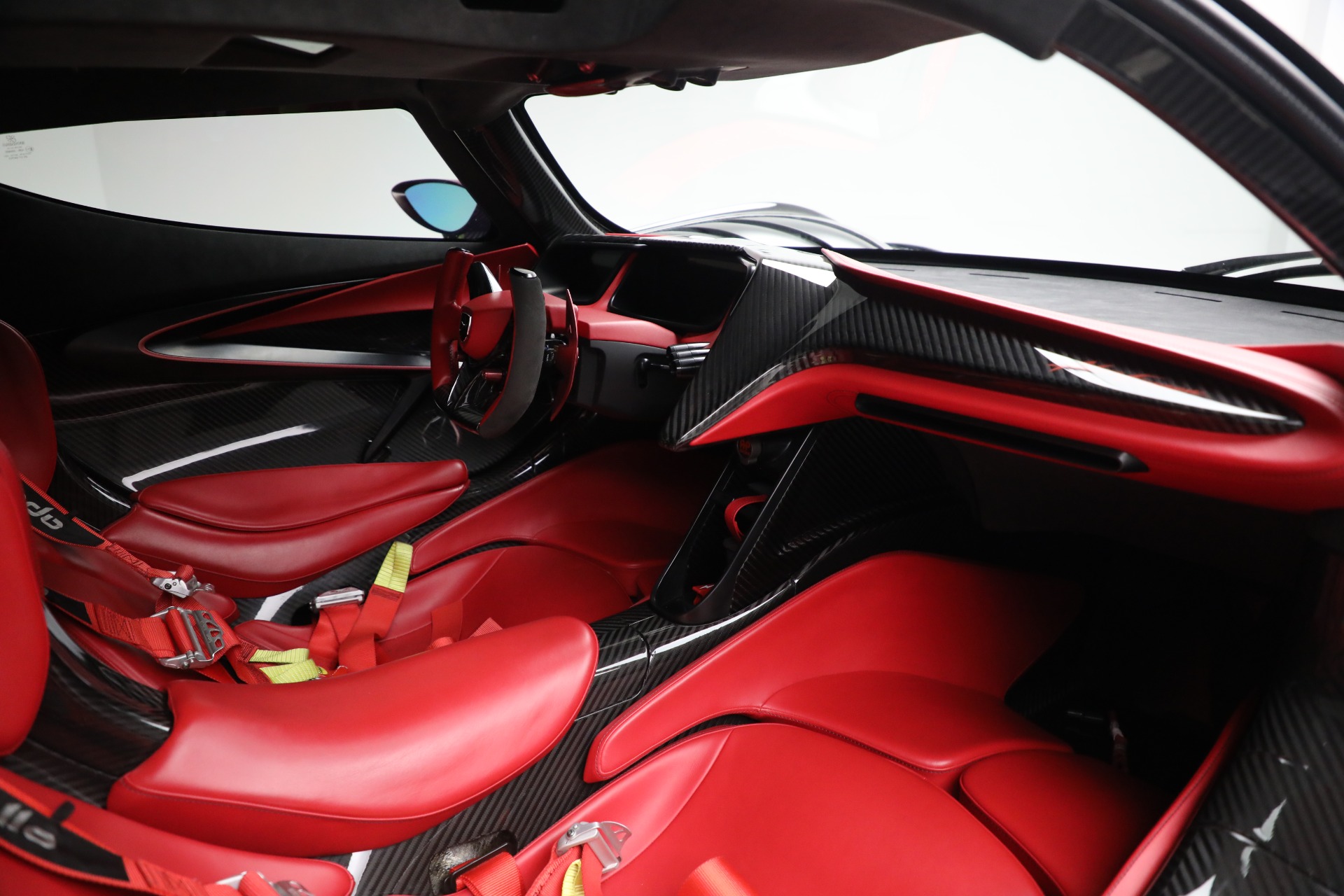 Pre-Owned 2020 Apollo Intensa Emozione For Sale ($3,500,000) | Aston ...