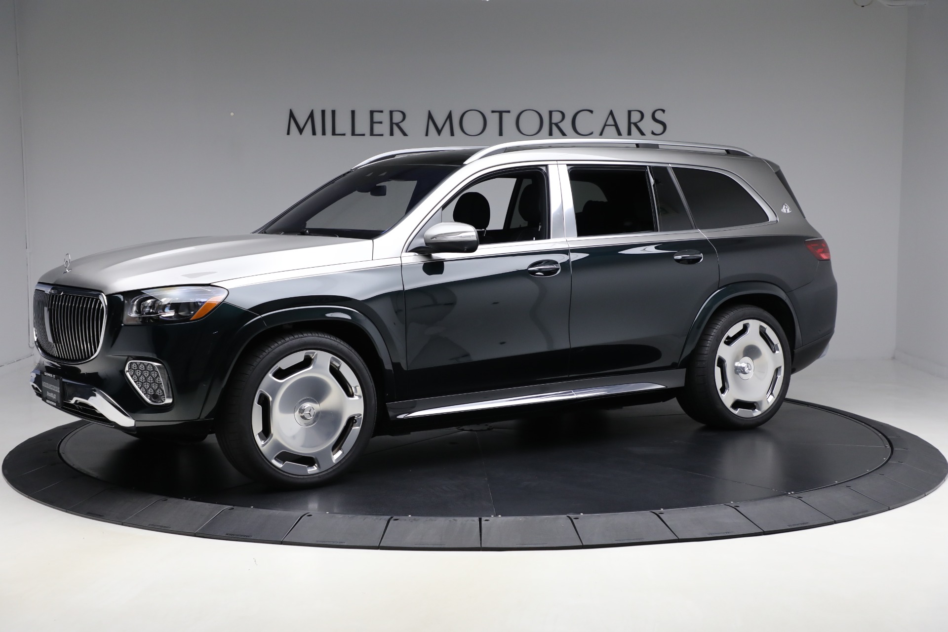 Amazing 2024 Maybach Gls 600 For Sale Pictures