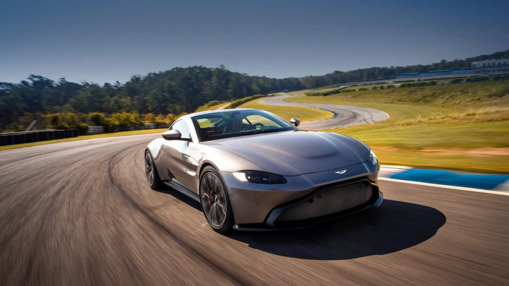 Vantage V8 Coupe - Aston Martin of Greenwich